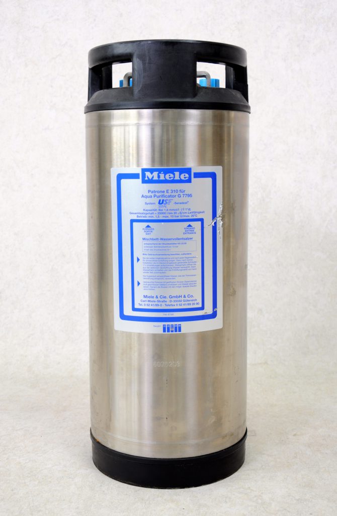 Miele E310 Demi water cartridge - Gemini BV Miele E310 Demi water cartridge - Gemini BV