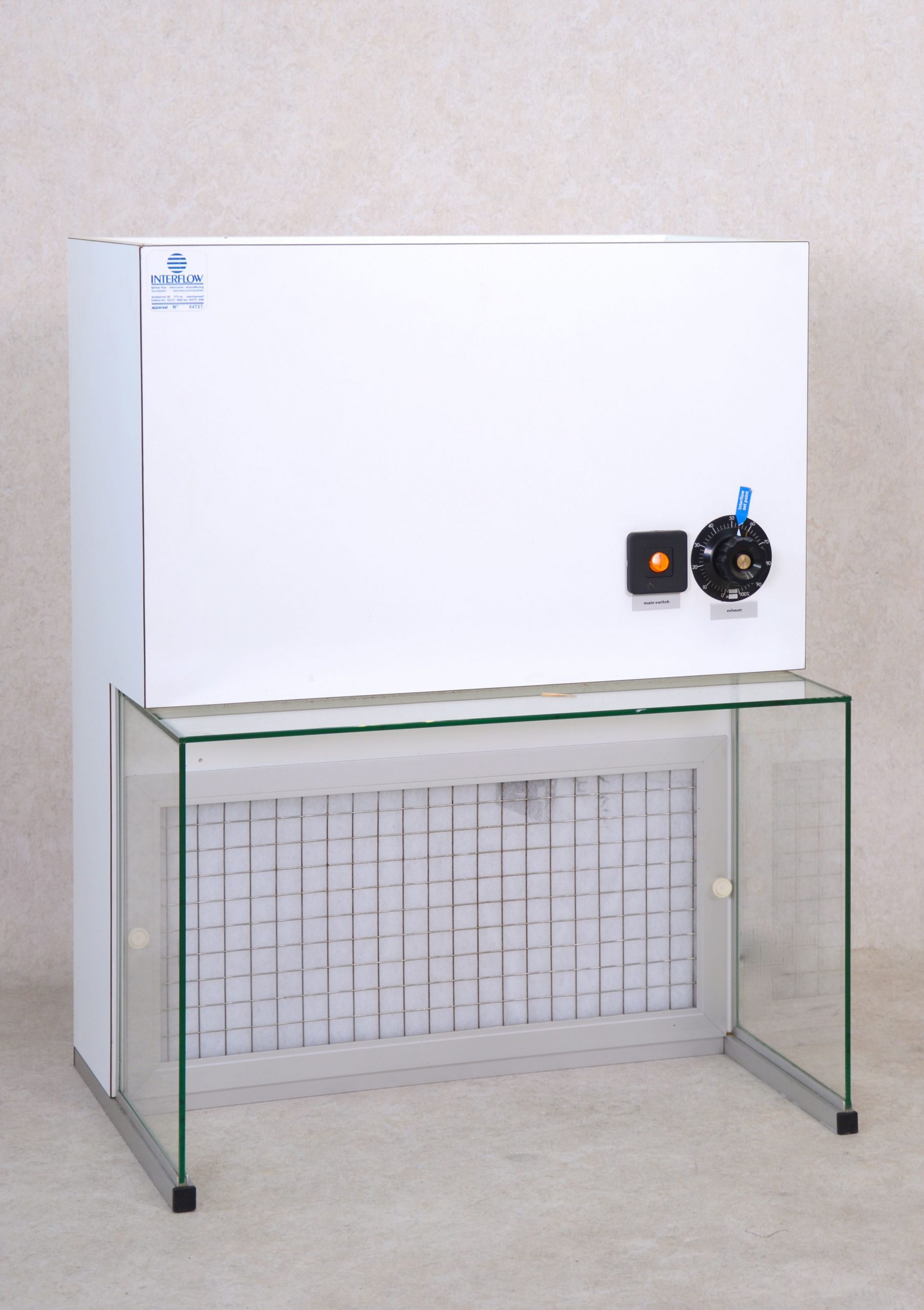 Interflow Fume Hood - Gemini BV