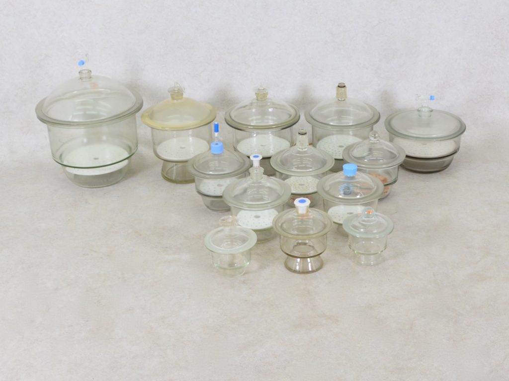 Glaswerk Wertheim and Duran Exsiccators - Gemini BV