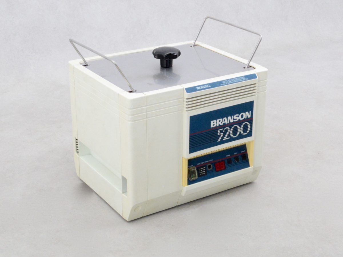 Bransonic B-5200 E4 Ultrasonic cleaner - Gemini BV