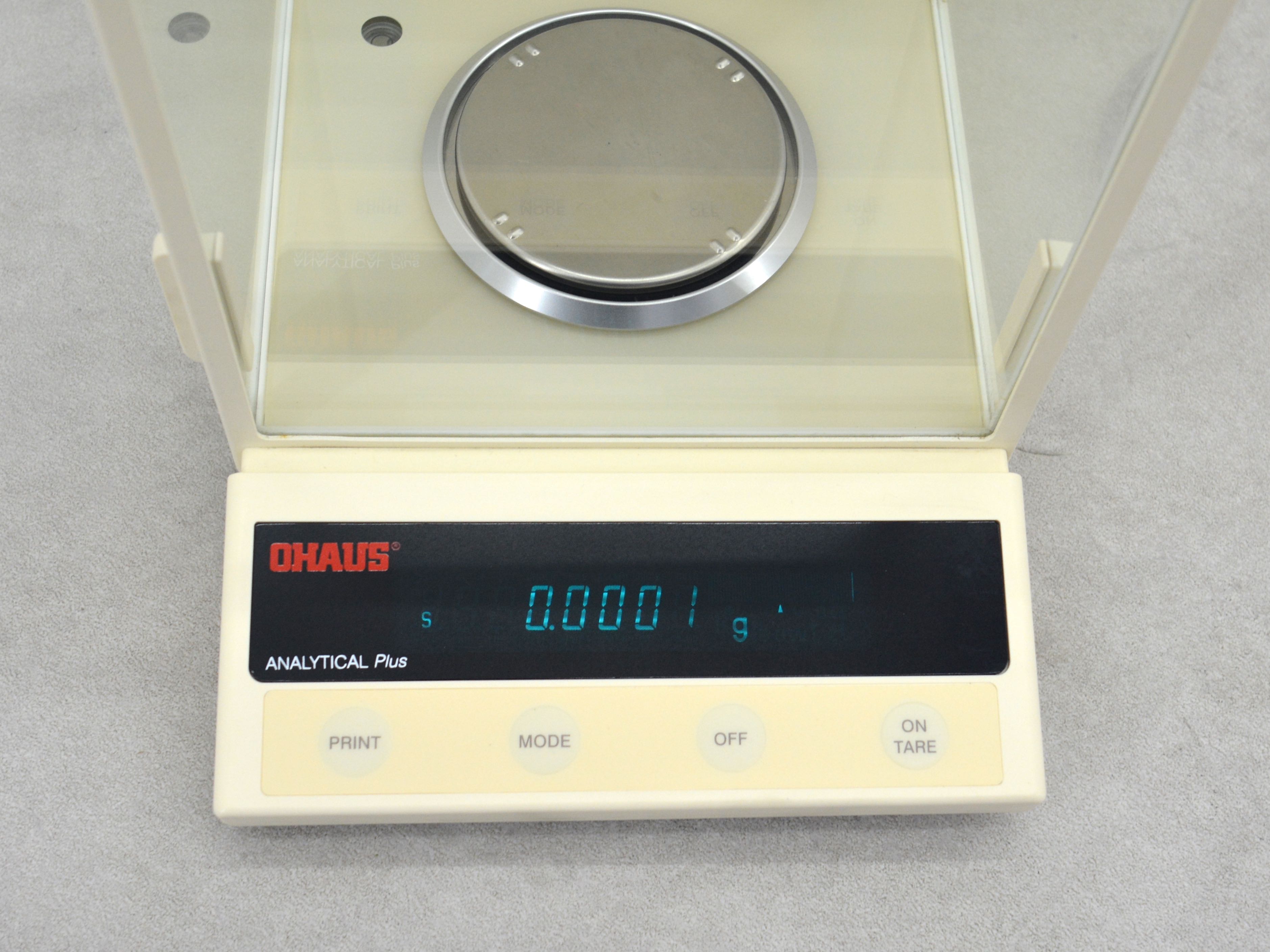 Ohaus AP110 Analytical balance - Gemini BV