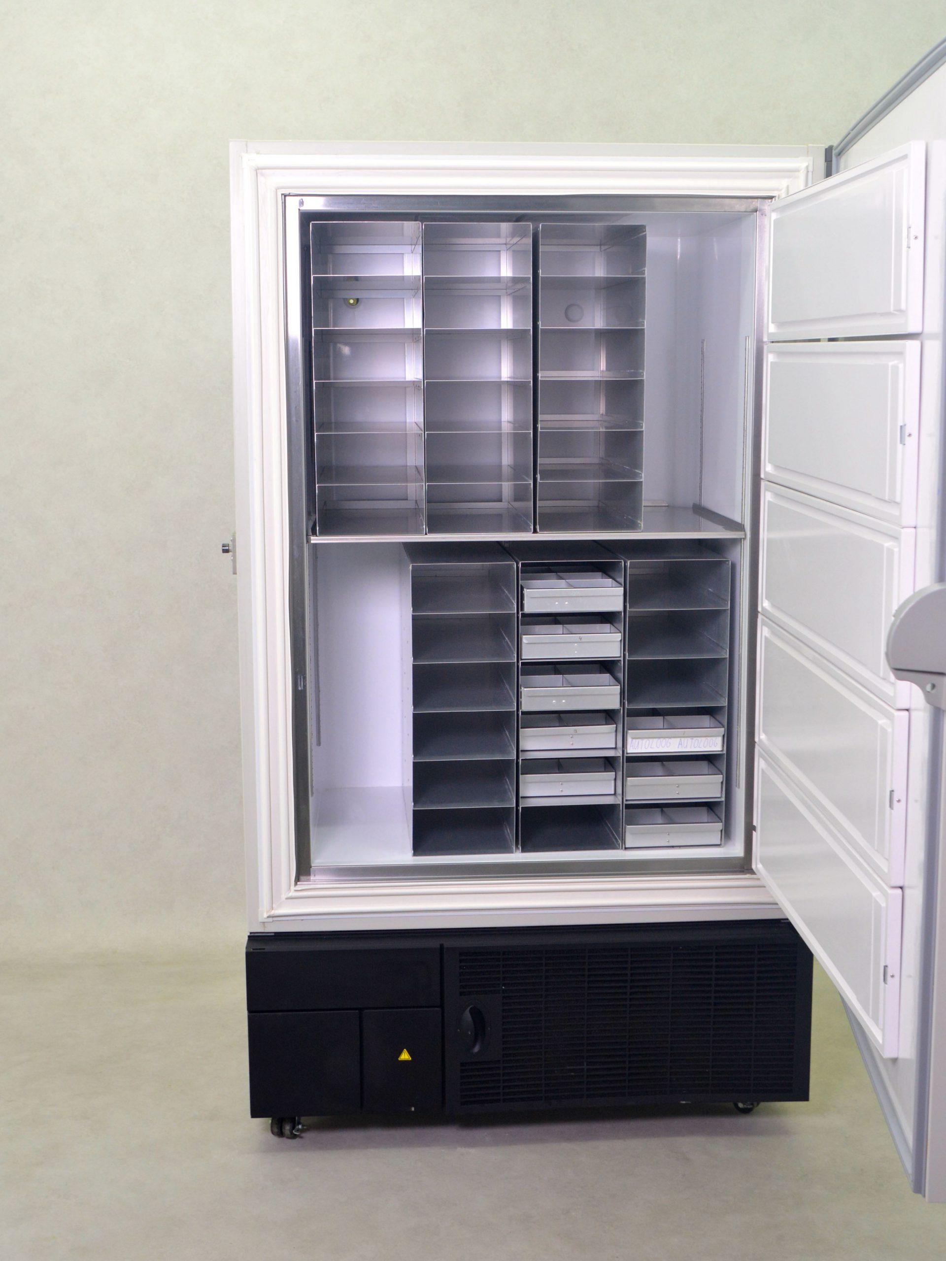 Thermo Fisher QLT2585V48 -86 Freezer - Gemini BV