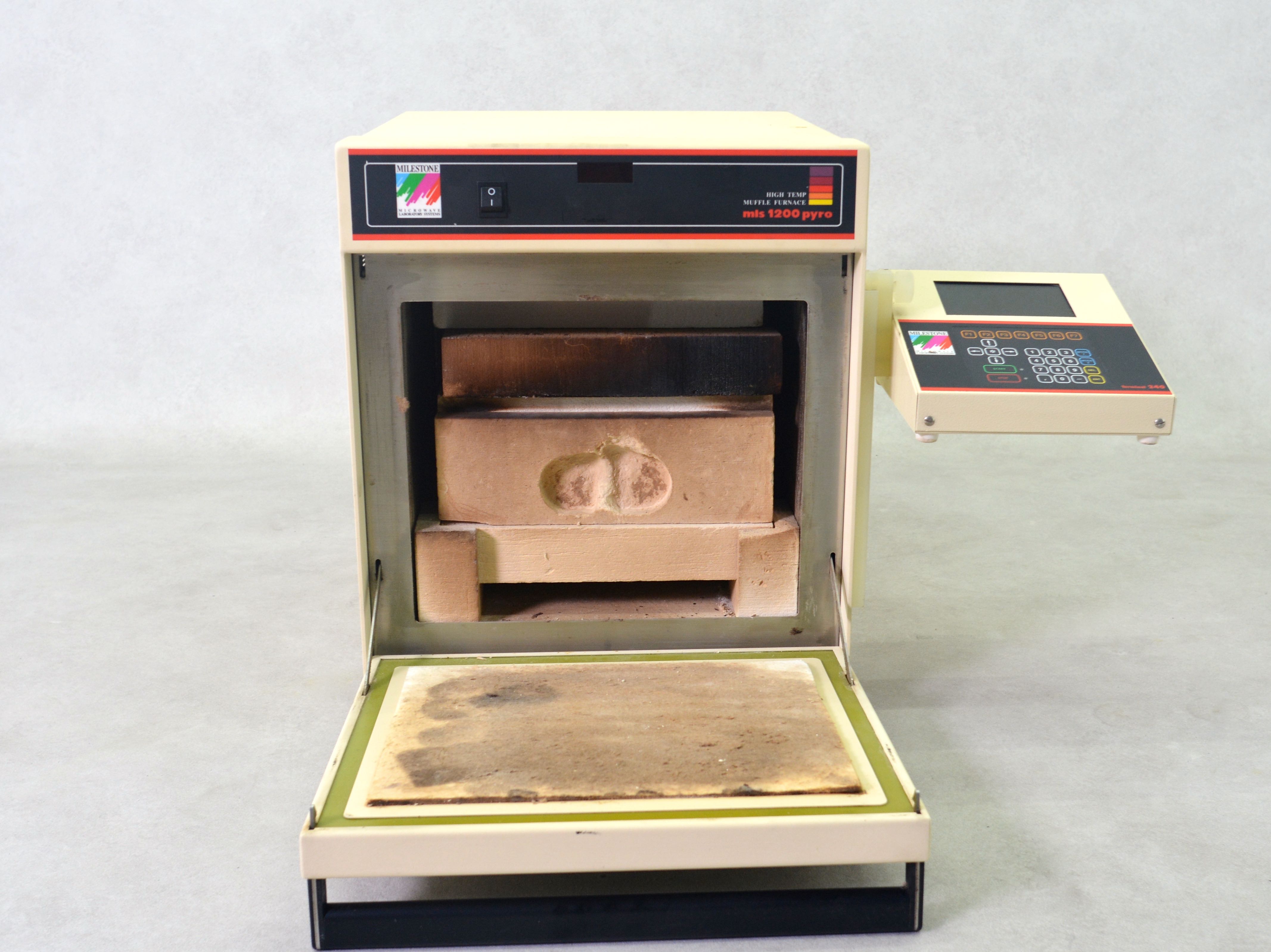 Milestone MLS 1200 Pyro High temperature muffle furnace - Gemini BV