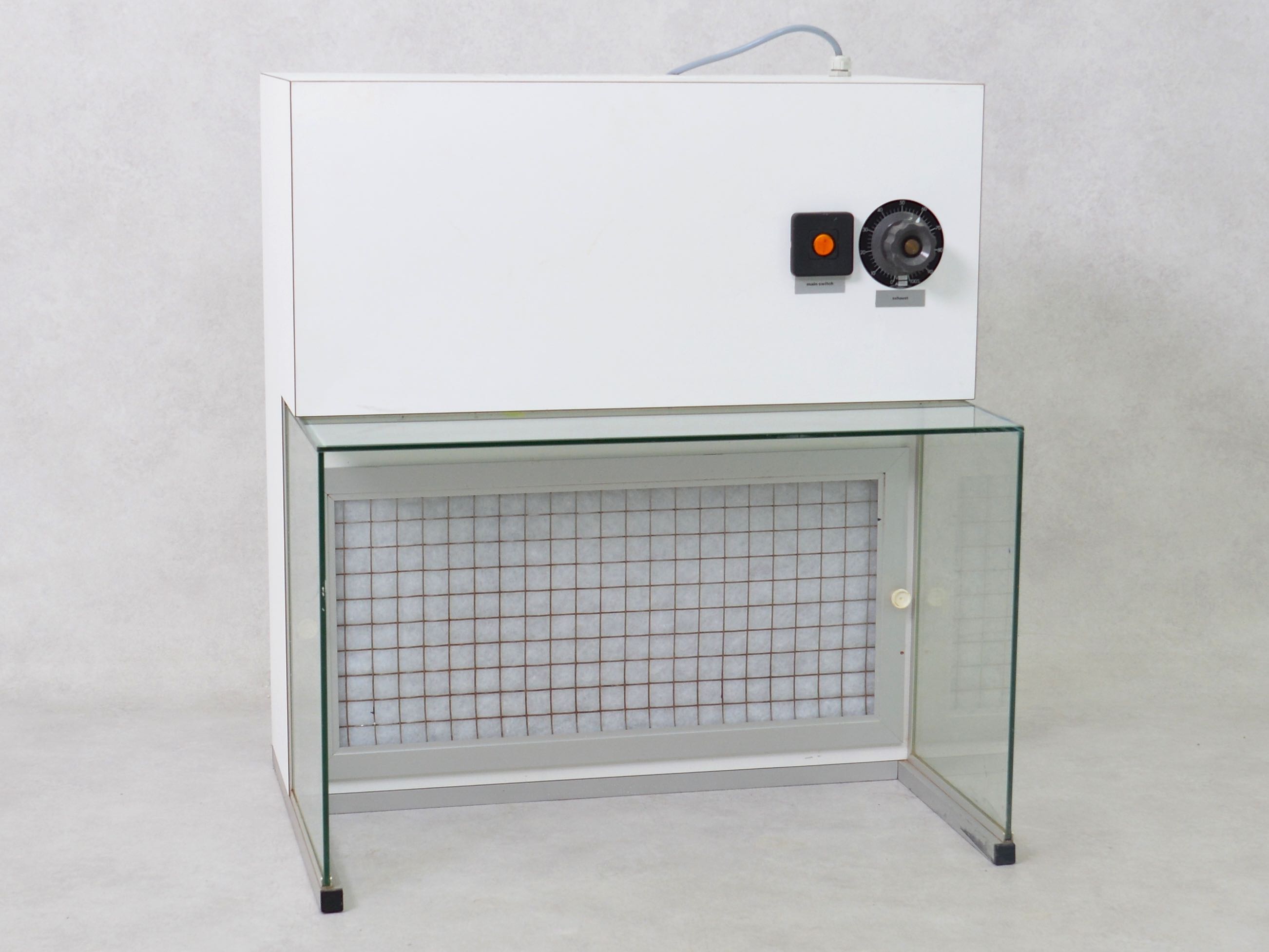 Interflow Dust extraction cabinet - Gemini BV