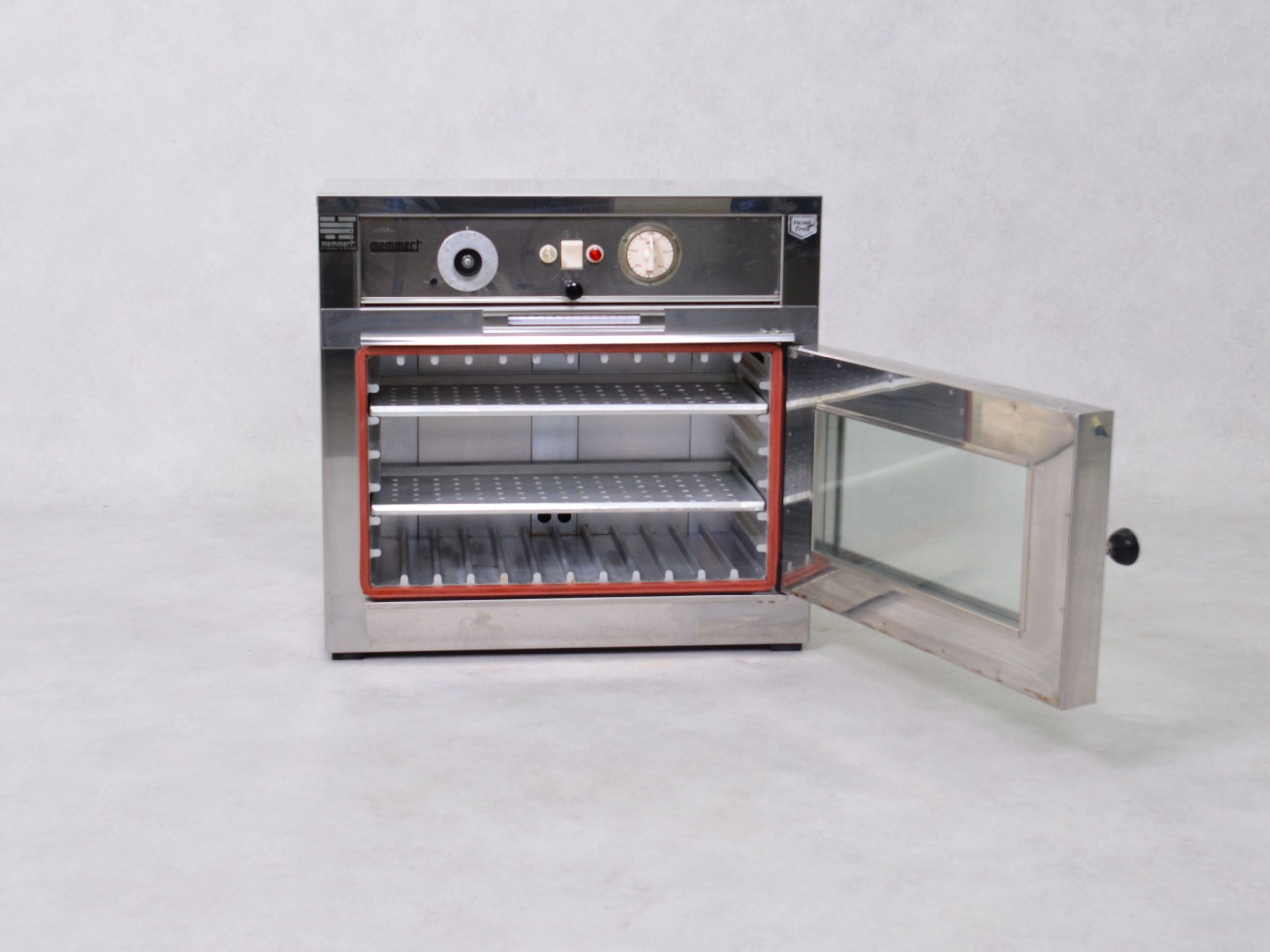 Memmert TV15U Oven - Gemini BV