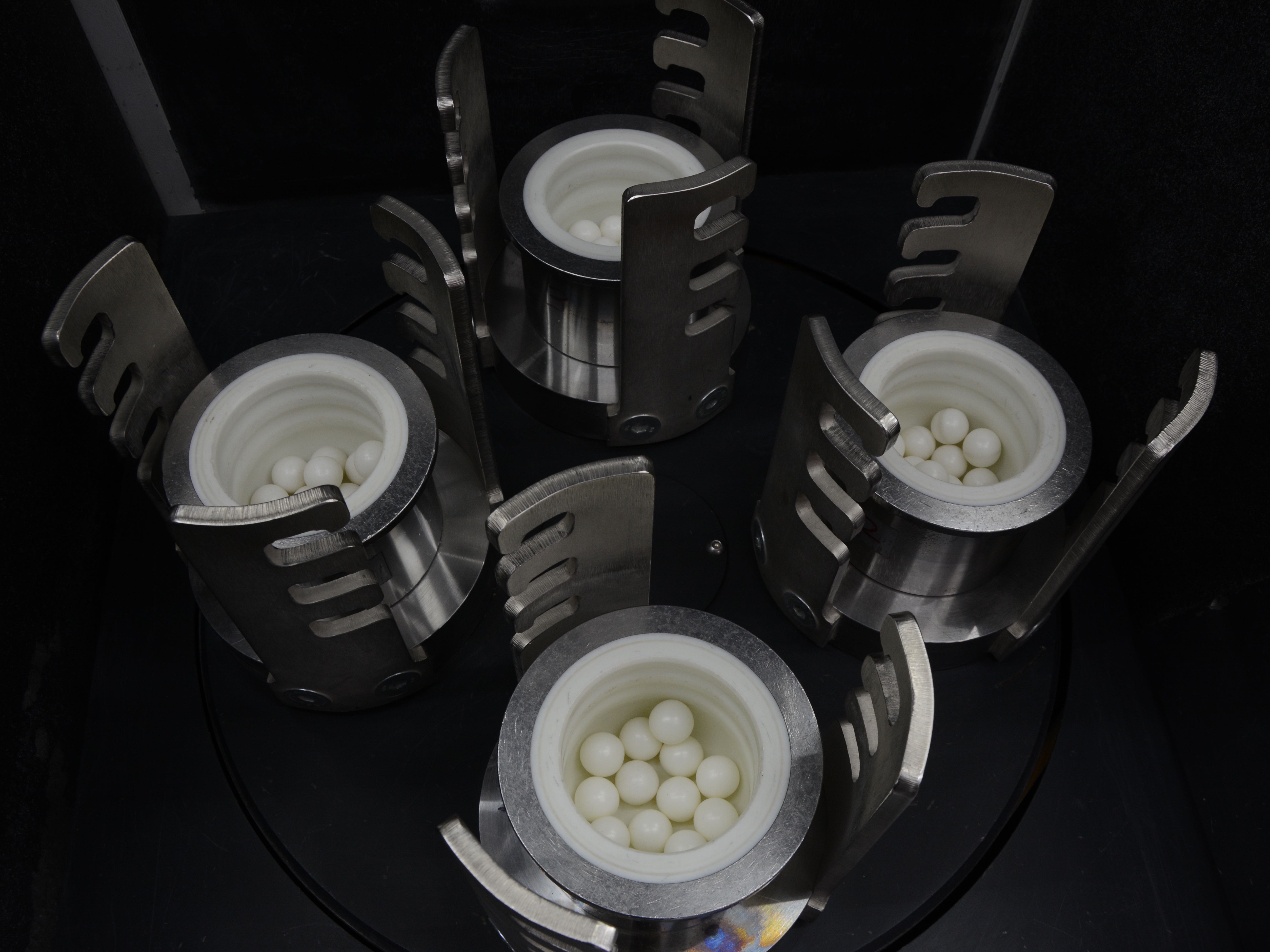 Retsch PM 400 Planetary ball mill - Gemini BV