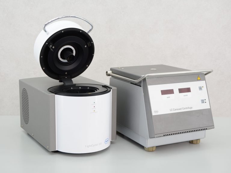 Roche LC Carousel Centrifuge & LightCycler 2.0 PCR fluorescence meter ...