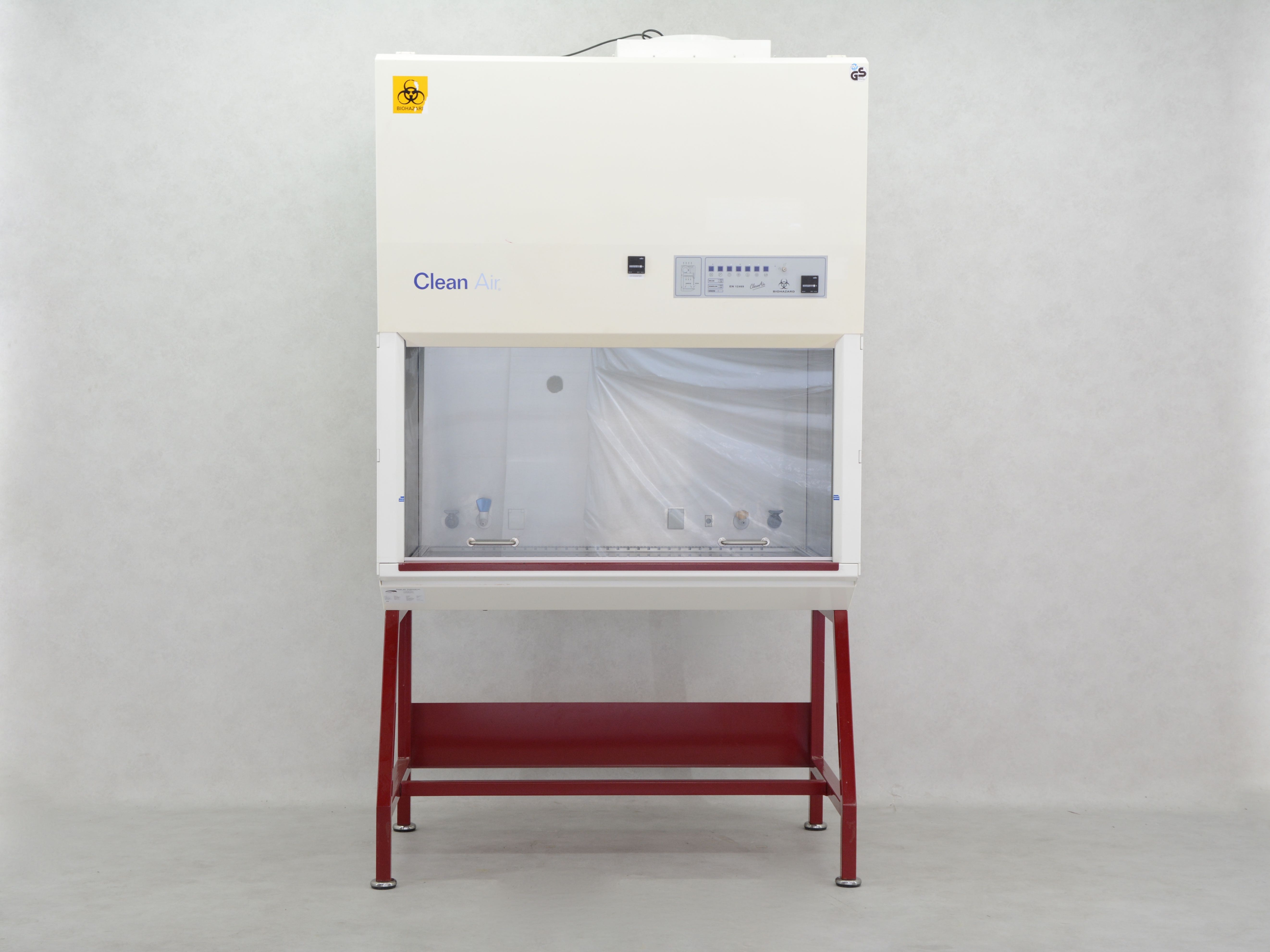 Clean-Air EF-A4 Biohazard cabinet - Gemini BV