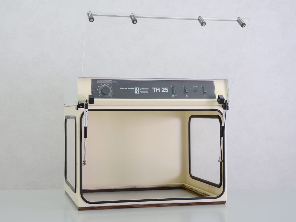 Memmert IPP110 Plus Refrigerated incubator - Gemini BV