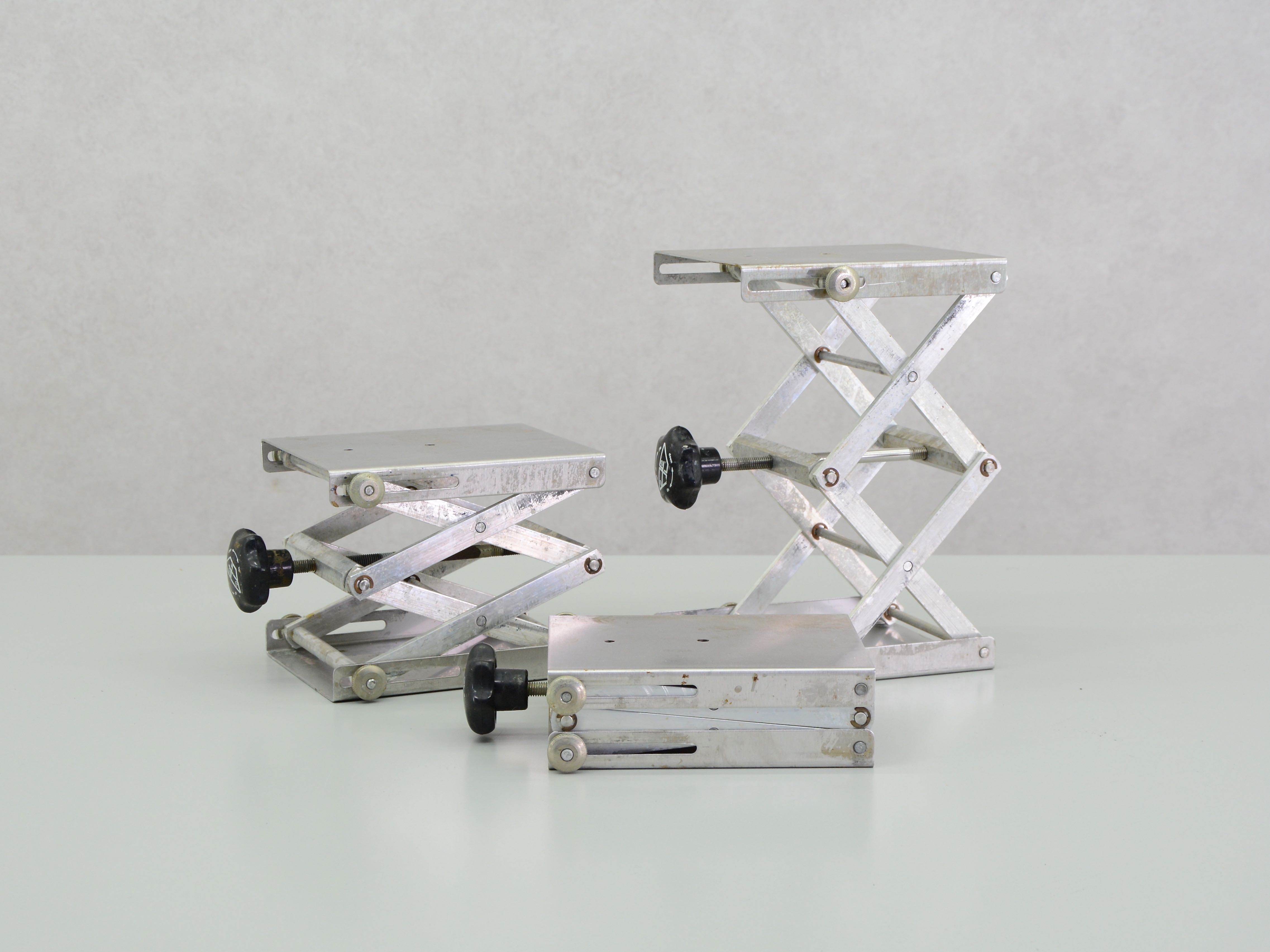 Laboratory lifting table - Gemini BV