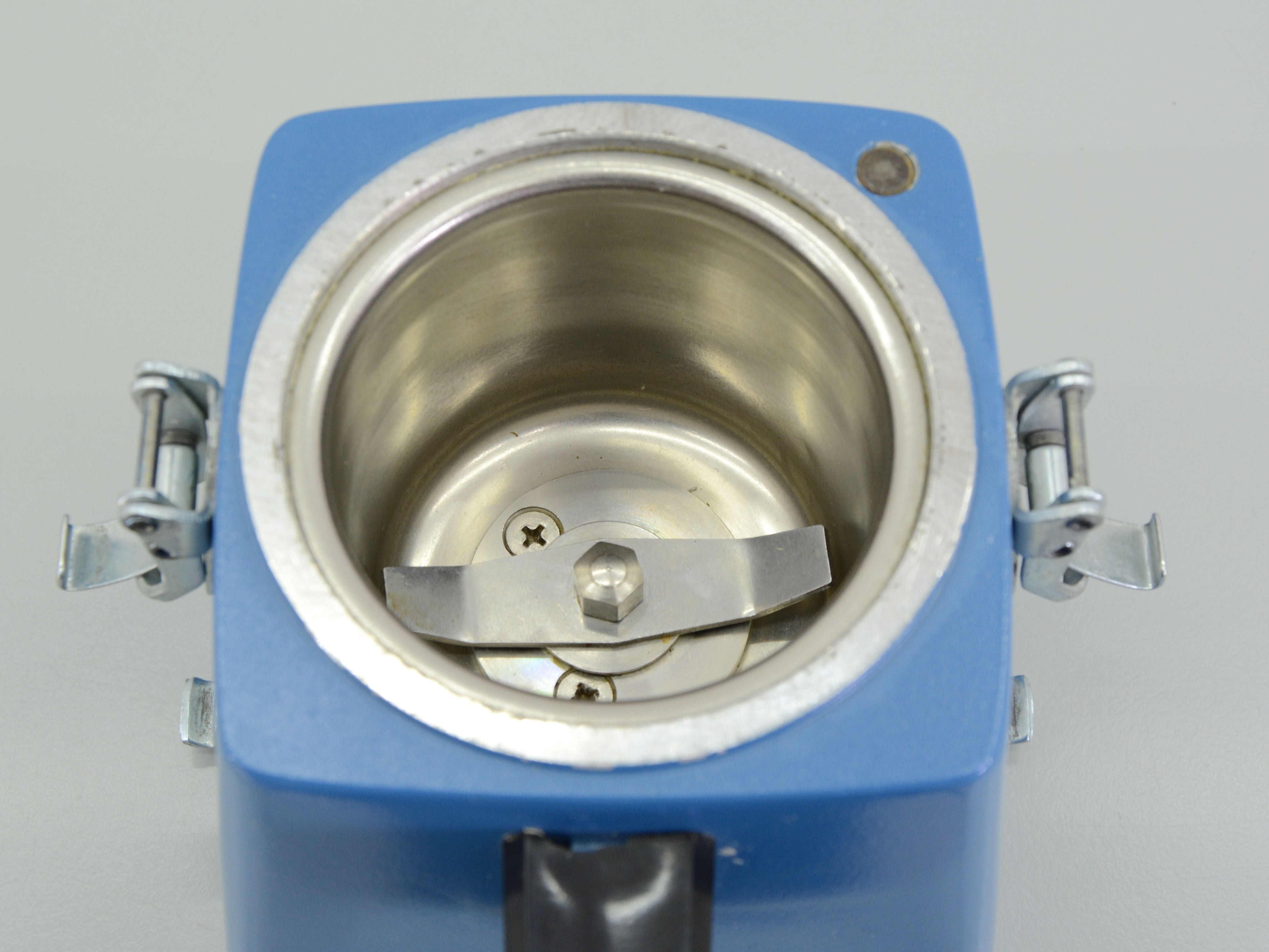 IKA M20 Mill - Gemini BV