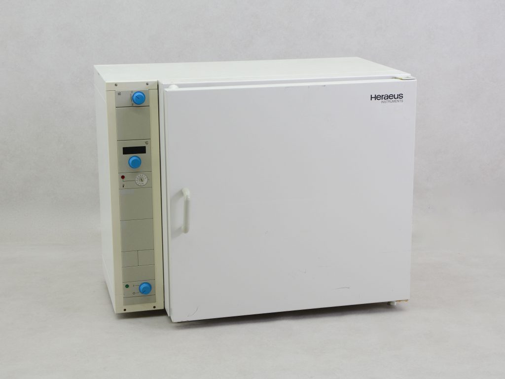 Memmert IPP110 Plus Refrigerated incubator - Gemini BV