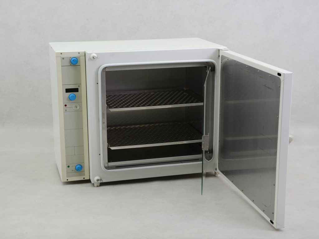 Memmert IPP110 Plus Refrigerated incubator - Gemini BV