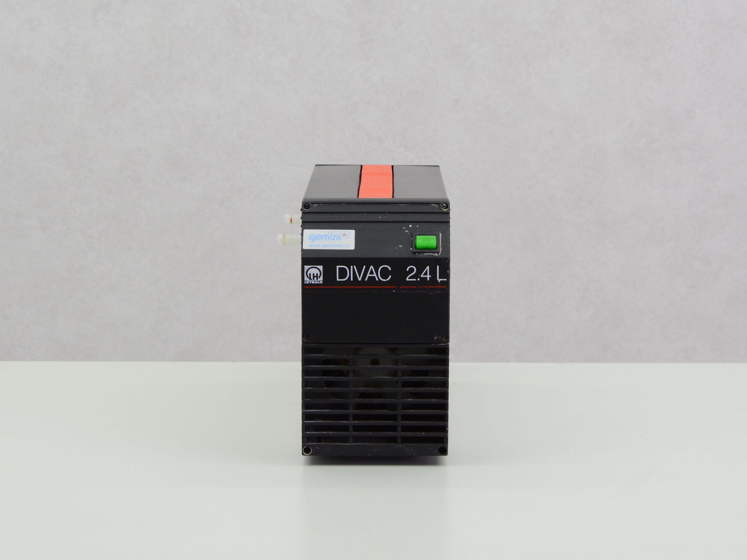 Leybold Divac 2.4L Diaphragm pump - Gemini BV