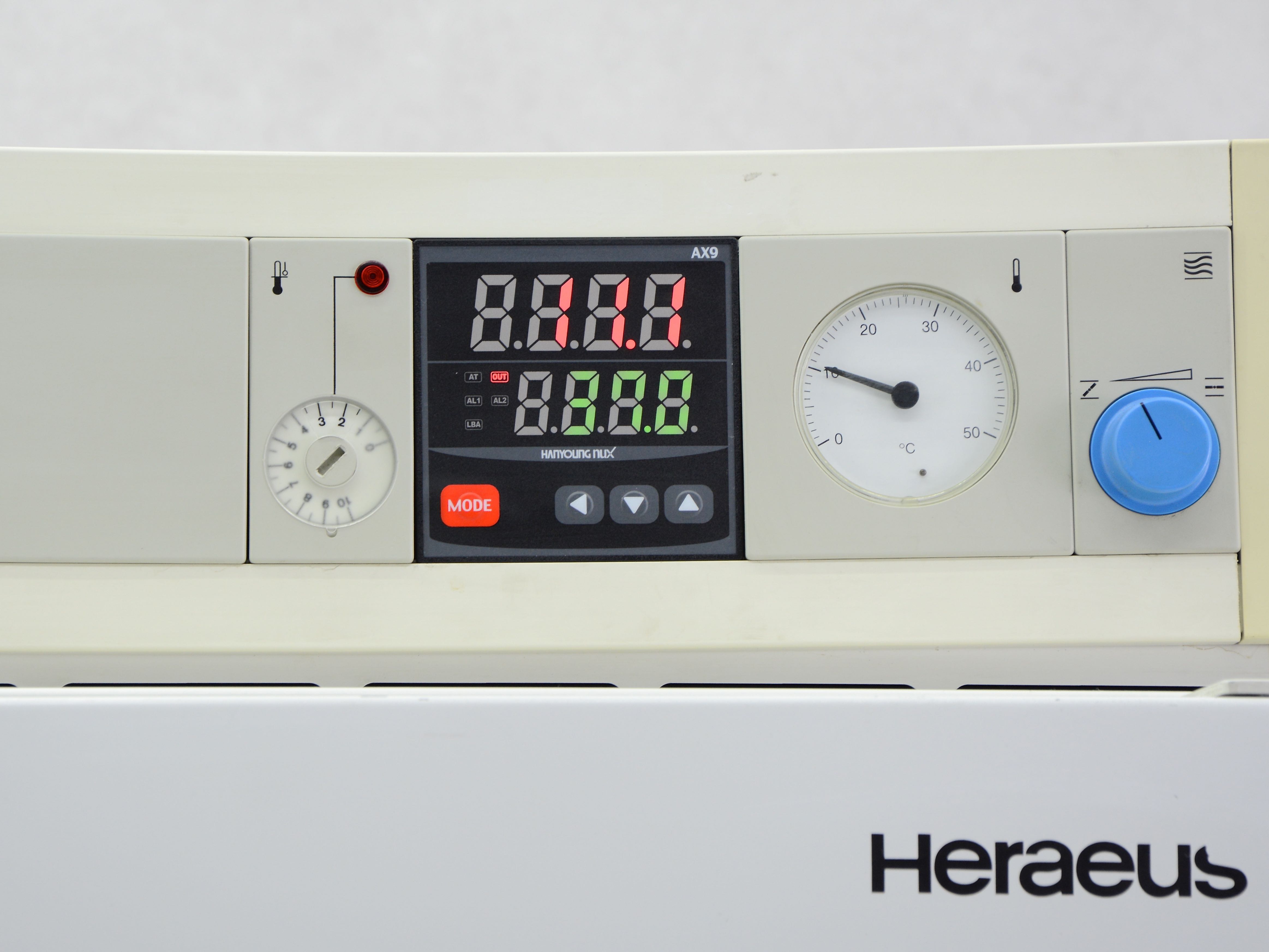 Heraeus B6420 Incubator - Gemini BV