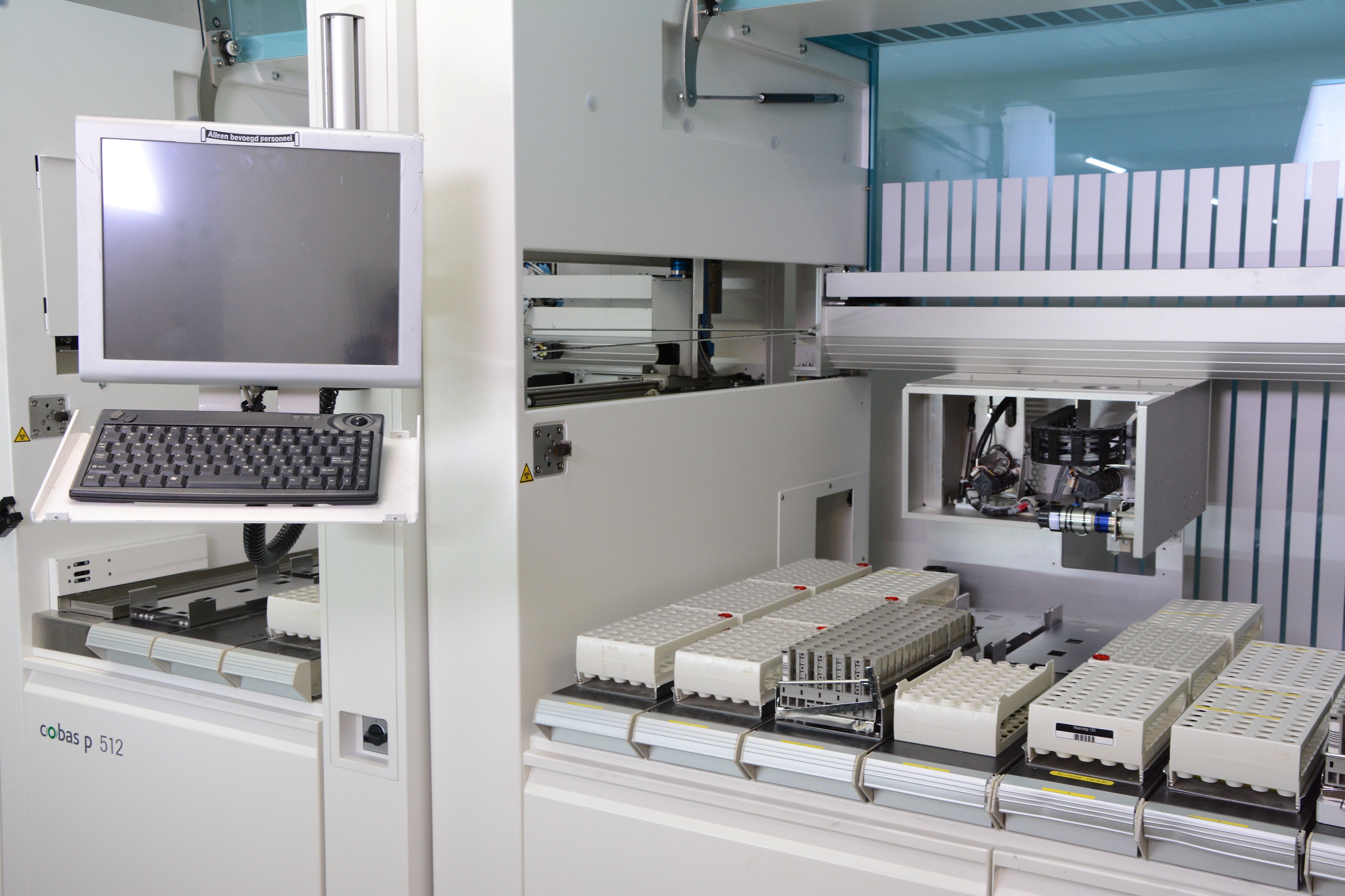 Cobas p471 Centrifuge & p512 Pre-analytic system - Gemini BV