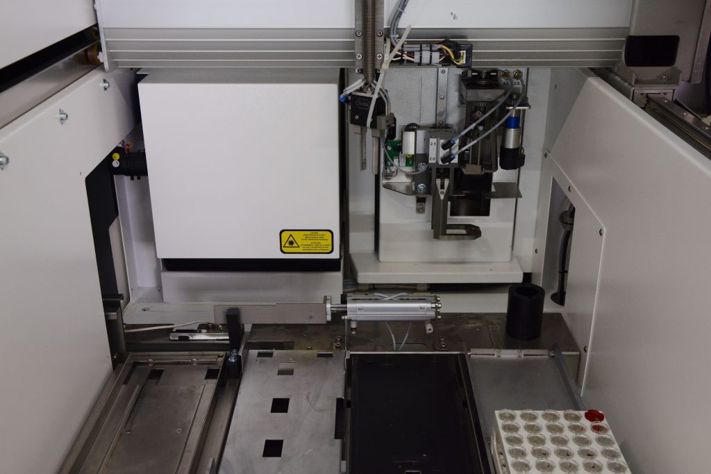 Cobas p471 Centrifuge & p512 Pre-analytic system - Gemini BV