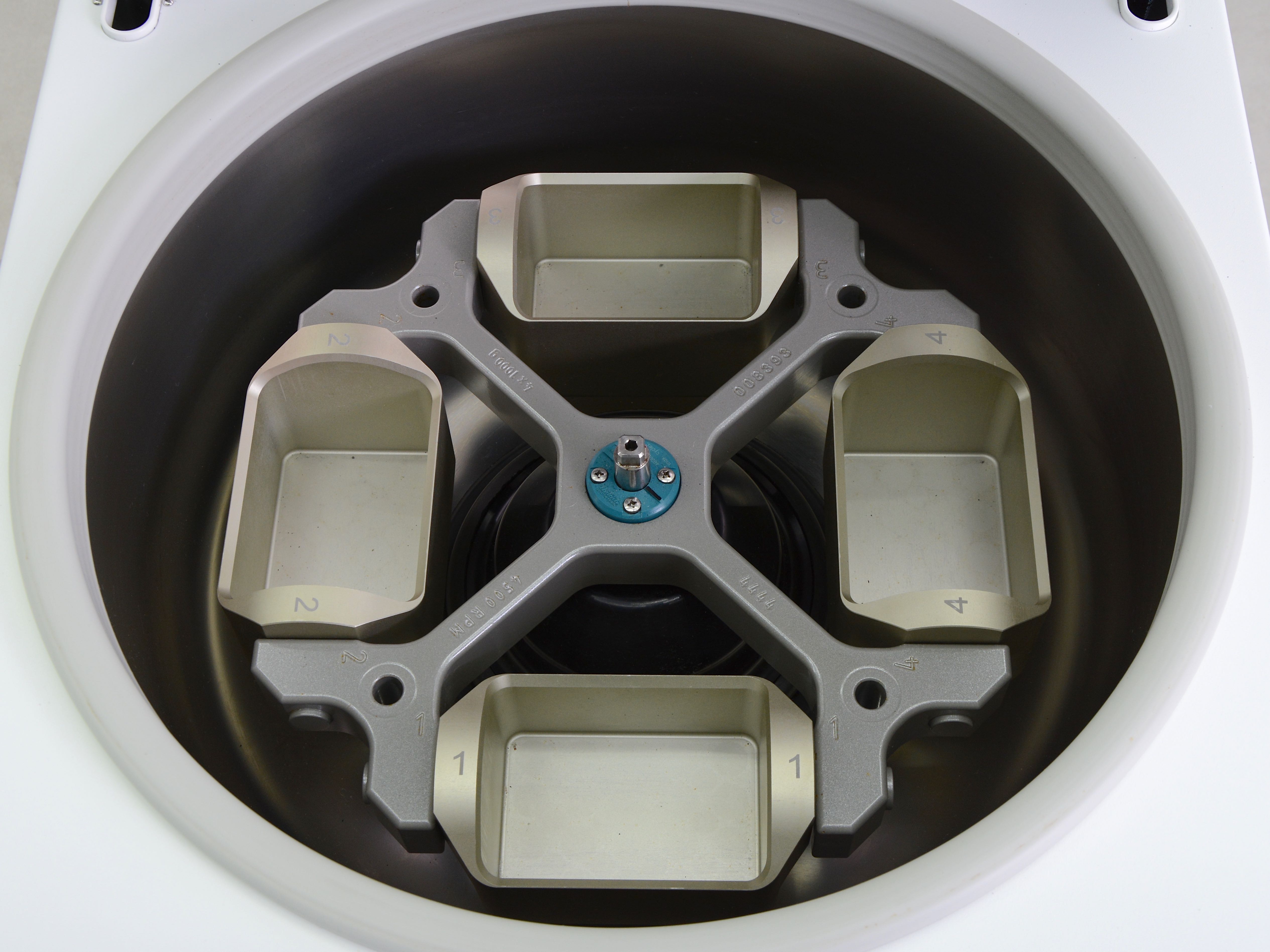 Cobas p471 Centrifuge & p512 Pre-analytic system - Gemini BV