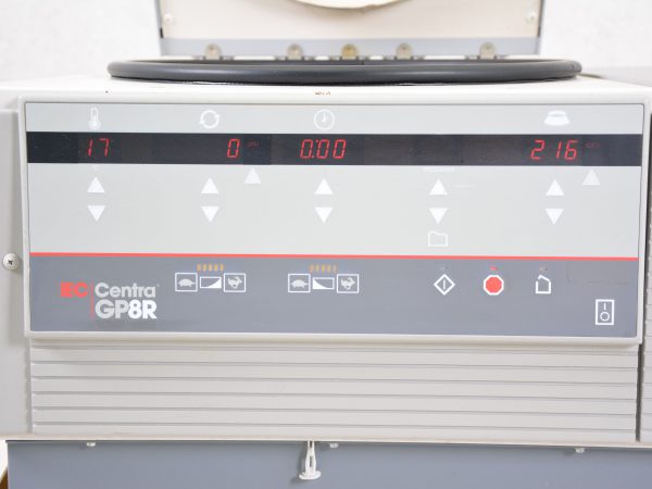 Cobas p471 Centrifuge & p512 Pre-analytic system - Gemini BV