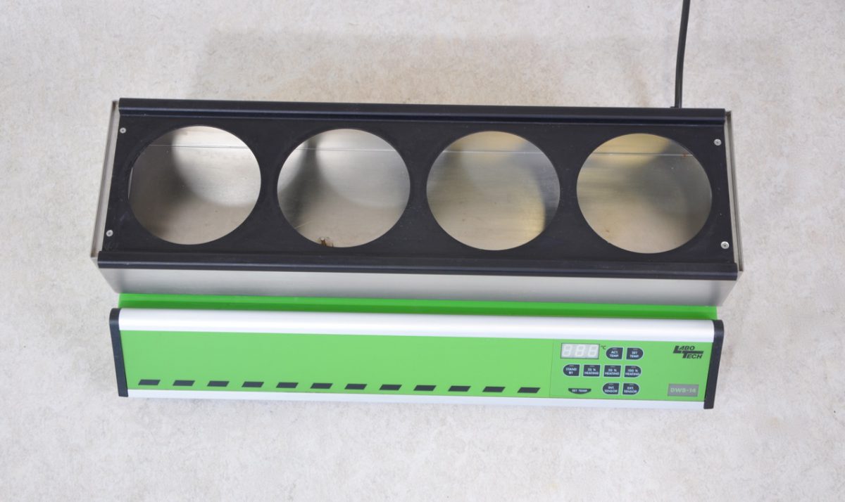 Labotech DWB14 waterbath - Gemini BV