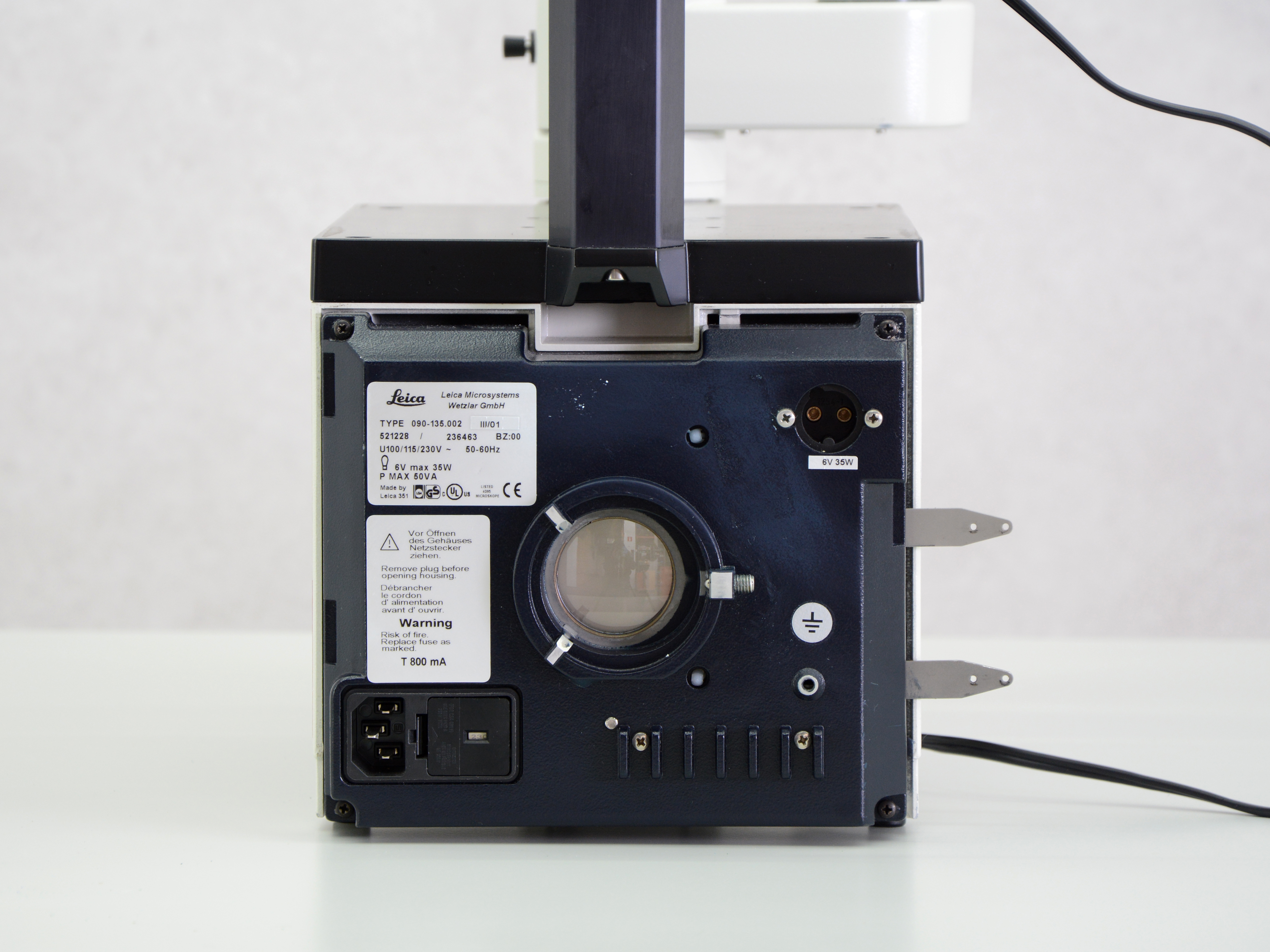 Leica DMIL Type 090-135.002 III/02 Microscope - Gemini BV