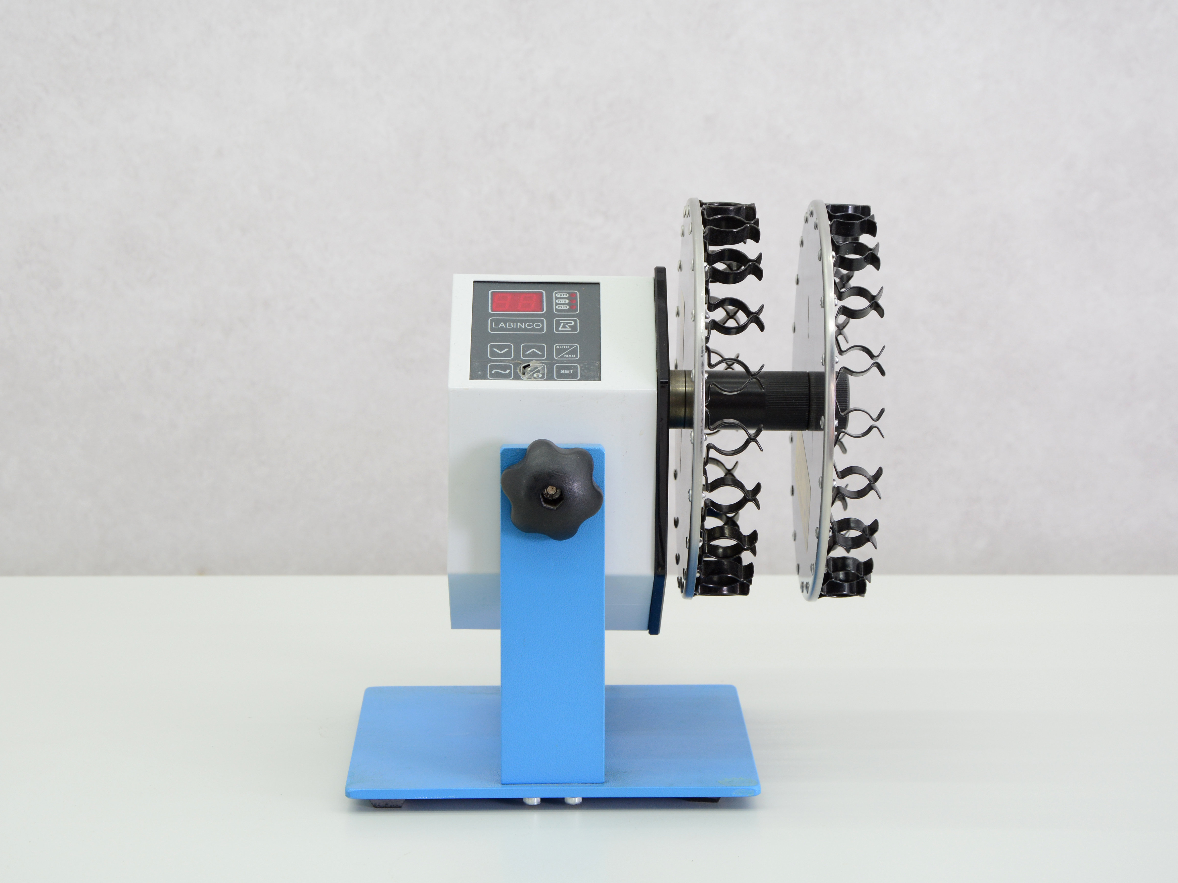 Labinco LD-79 Digital Test Tube Rotator - Gemini BV