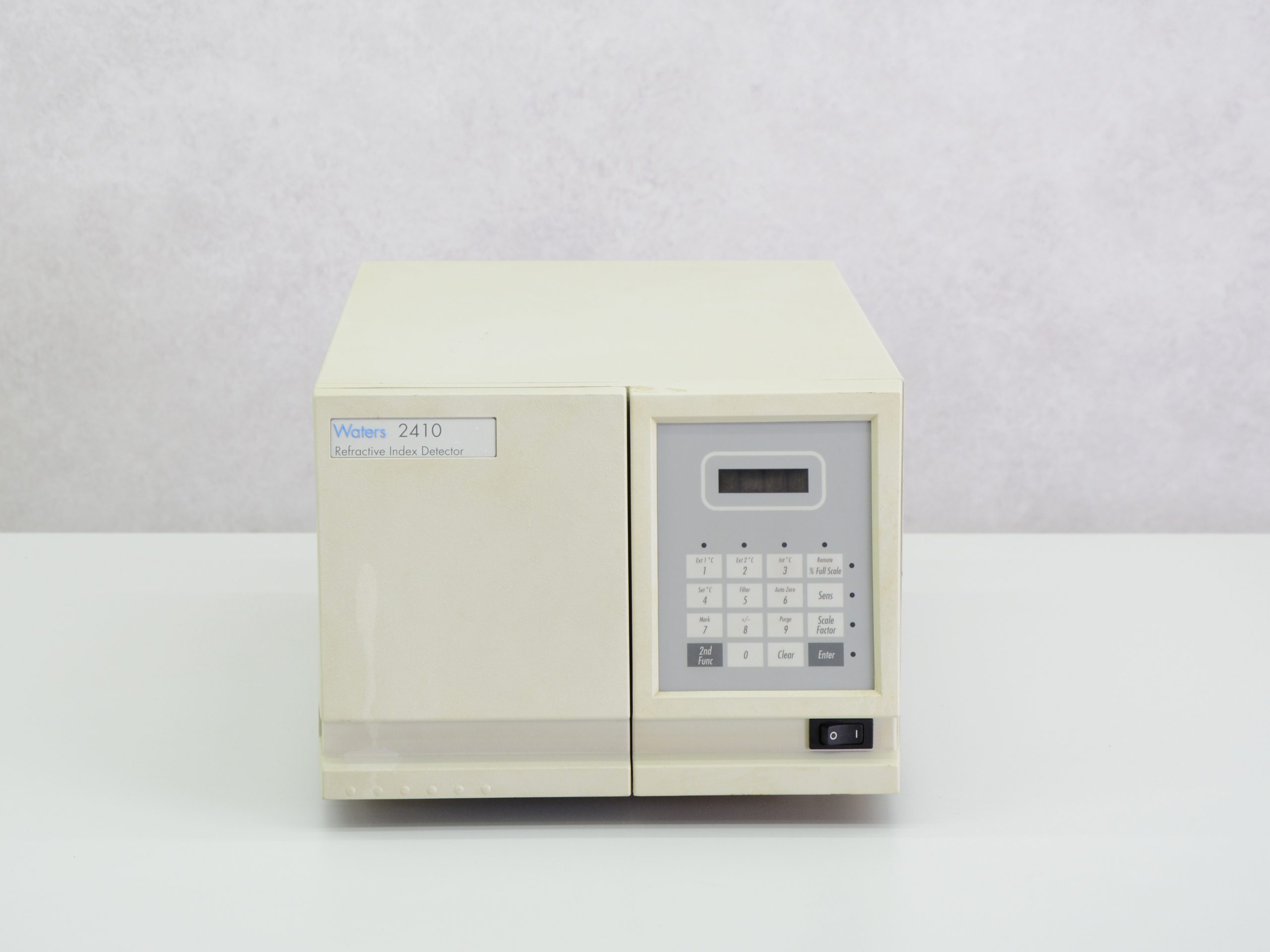 Waters 2410 RID Differential Refractometer - Gemini BV Waters 2410 RID Differential Refractometer - Gemini BV