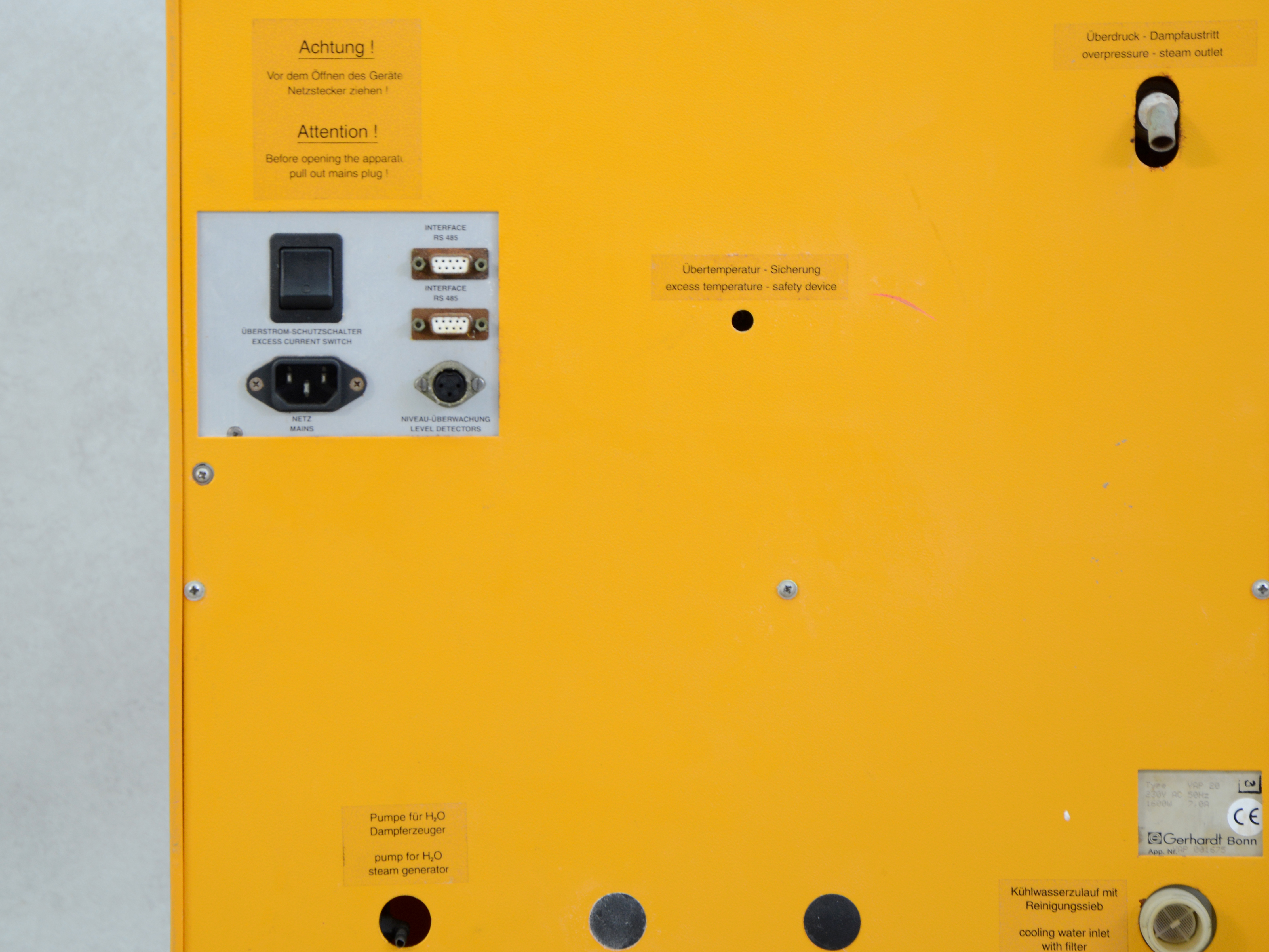 Gerhardt Vapodest 20 Distillation system - Gemini BV