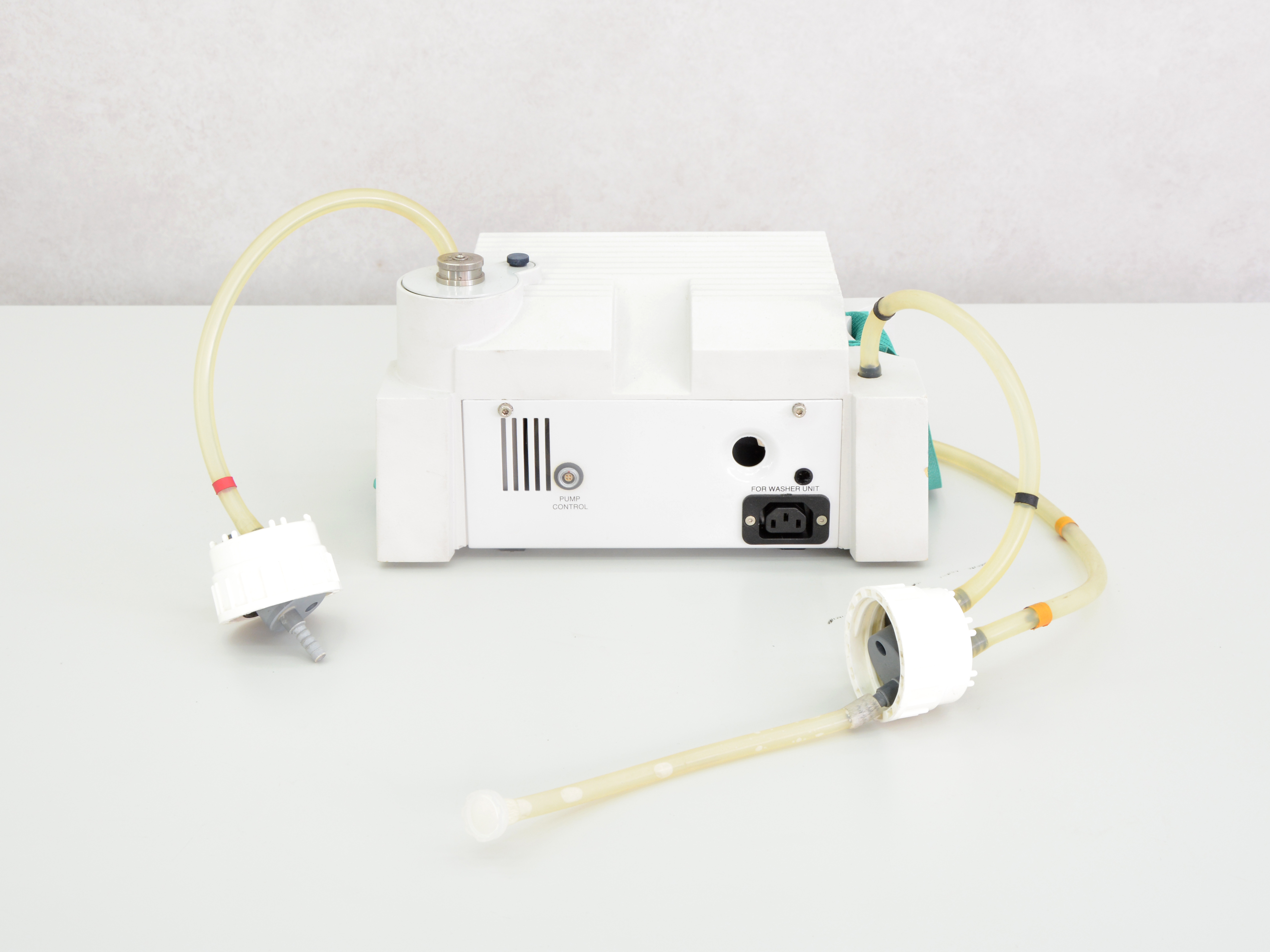 Labsystems Cellwash Microplate washer - Gemini BV