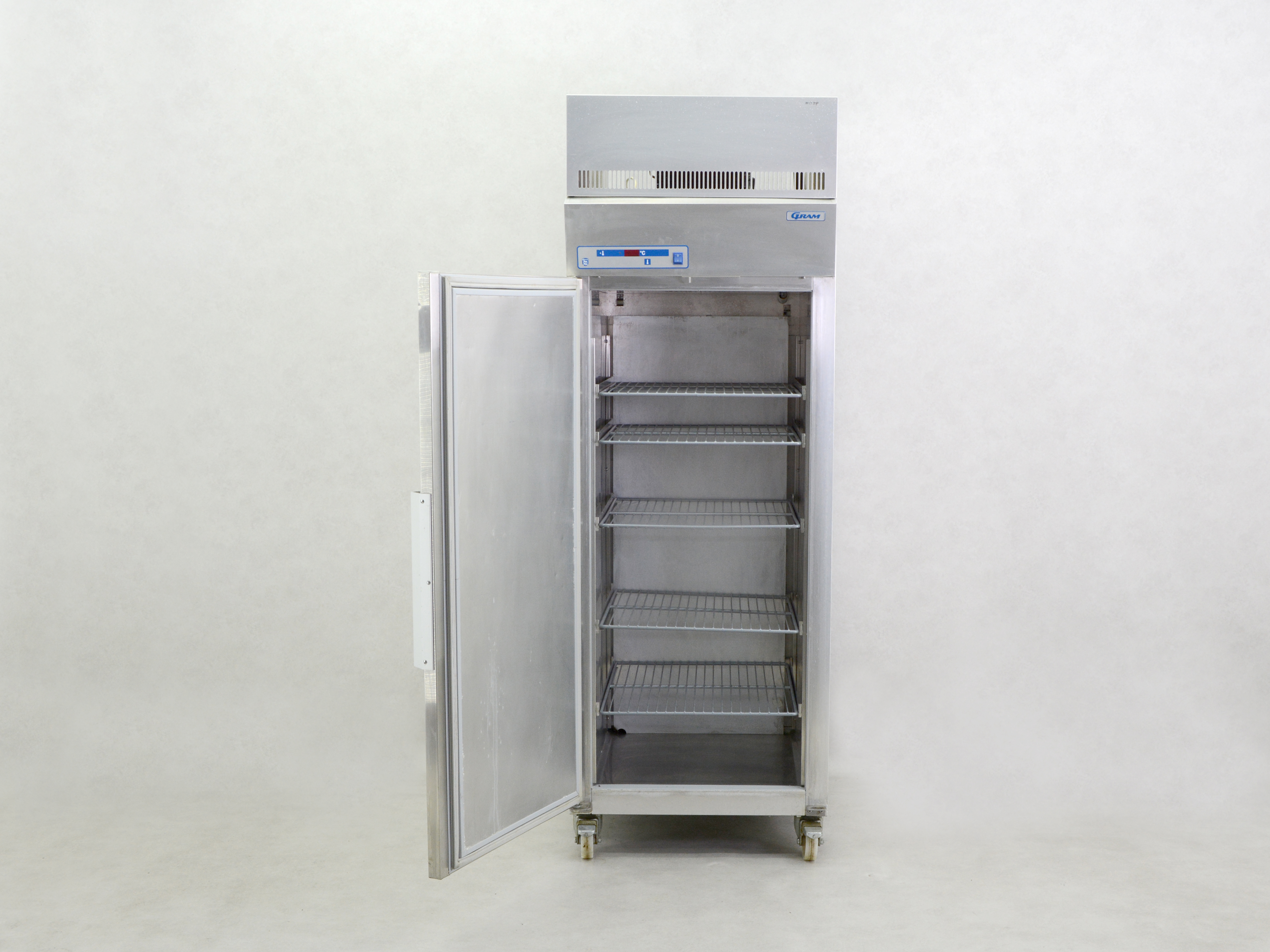 Gram Fridge - Gemini BV