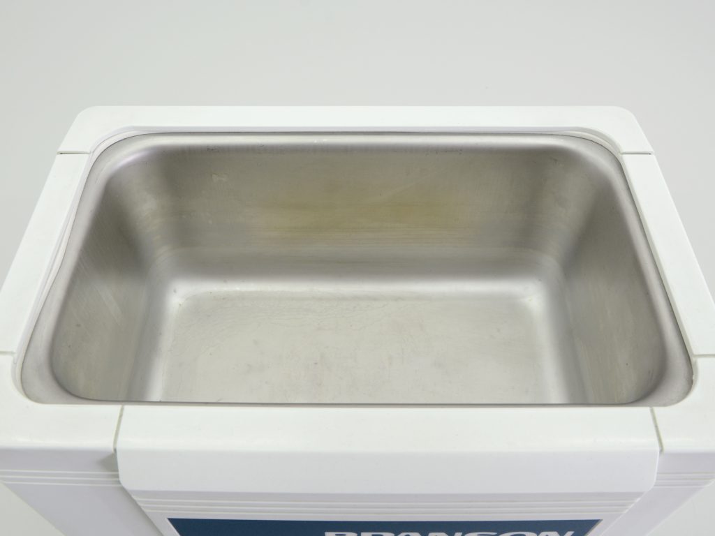 Bransonic 2200 Ultrasonic bath - Gemini BV