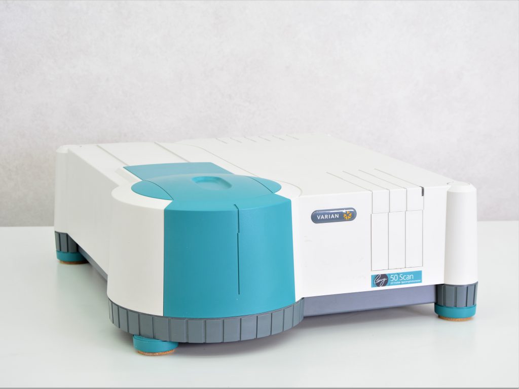 Varian Cary 50 Spectrophotometer - Gemini BV