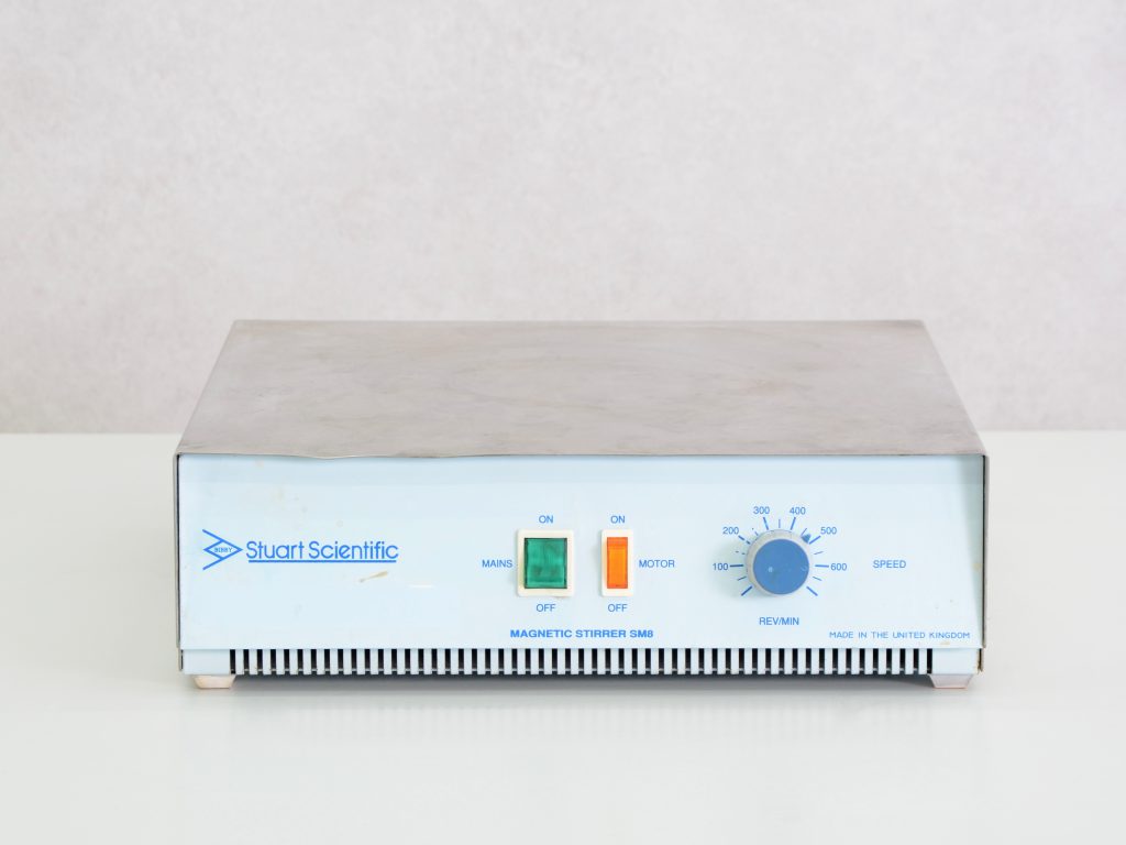 Magnetic stirrer Stuart Scientific SM8 - Gemini BV