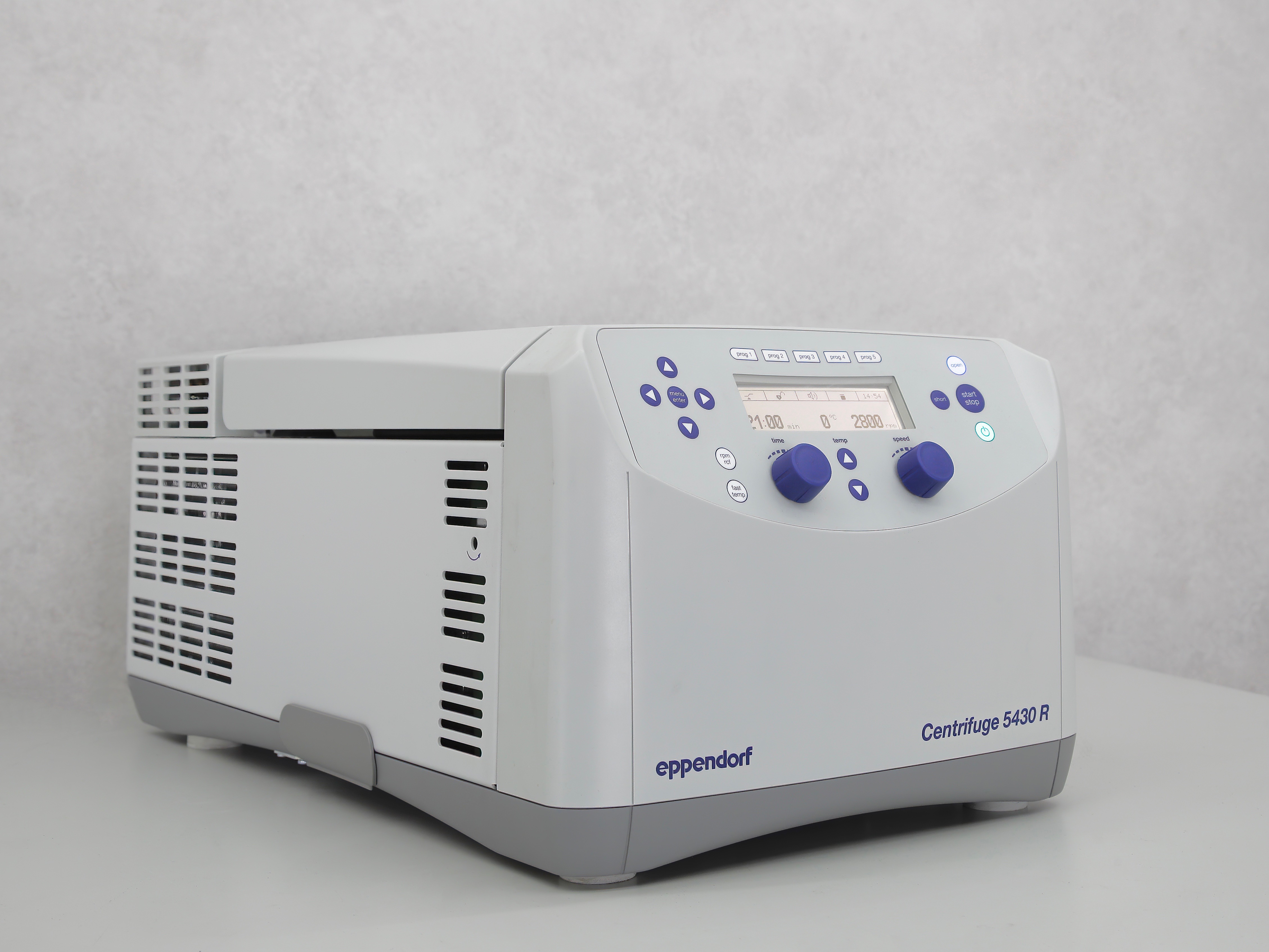 Eppendorf 5430R Refrigerated centrifuge - Gemini BV