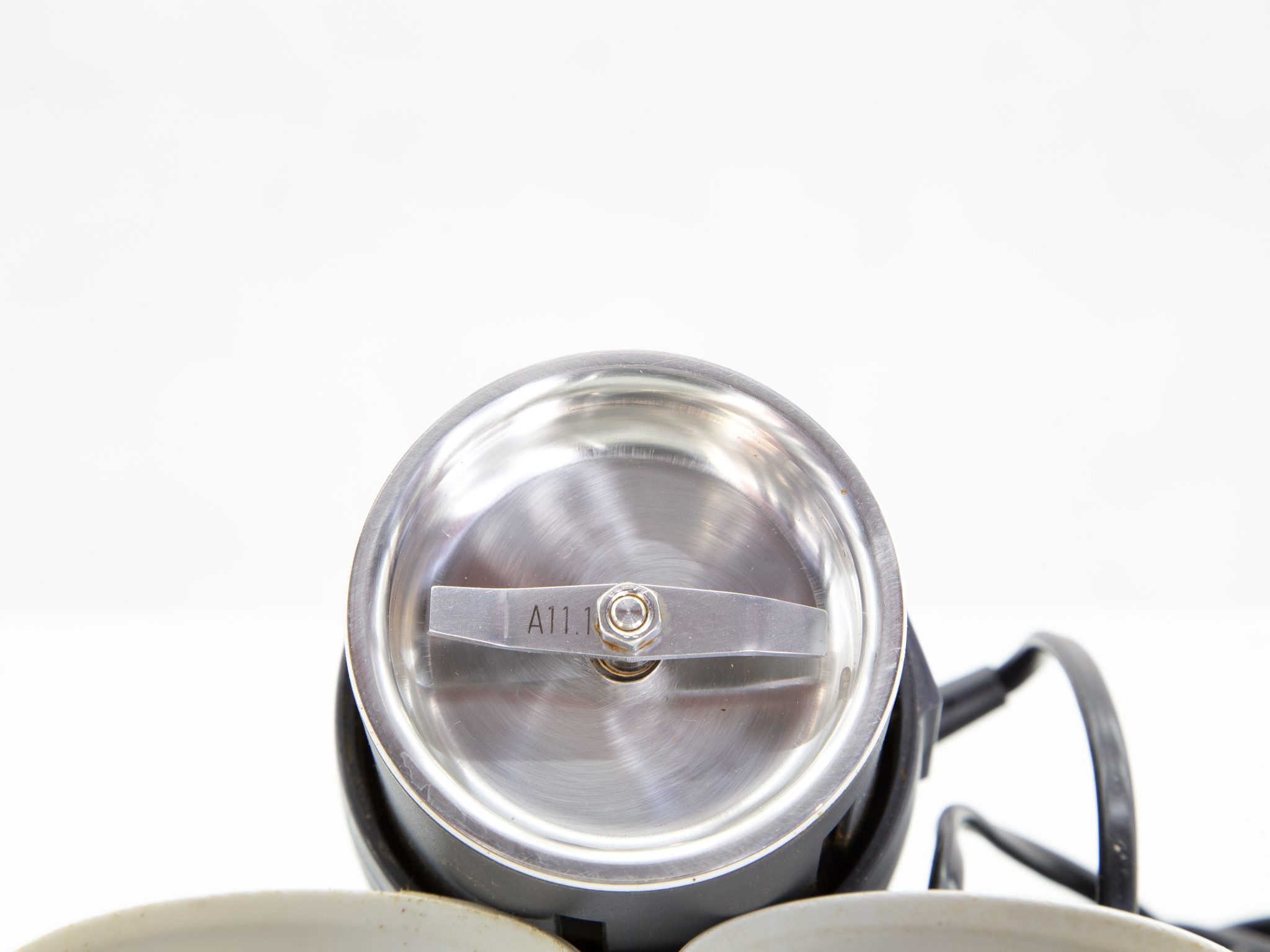 IKA A11 Basic Grinding mill - Gemini BV