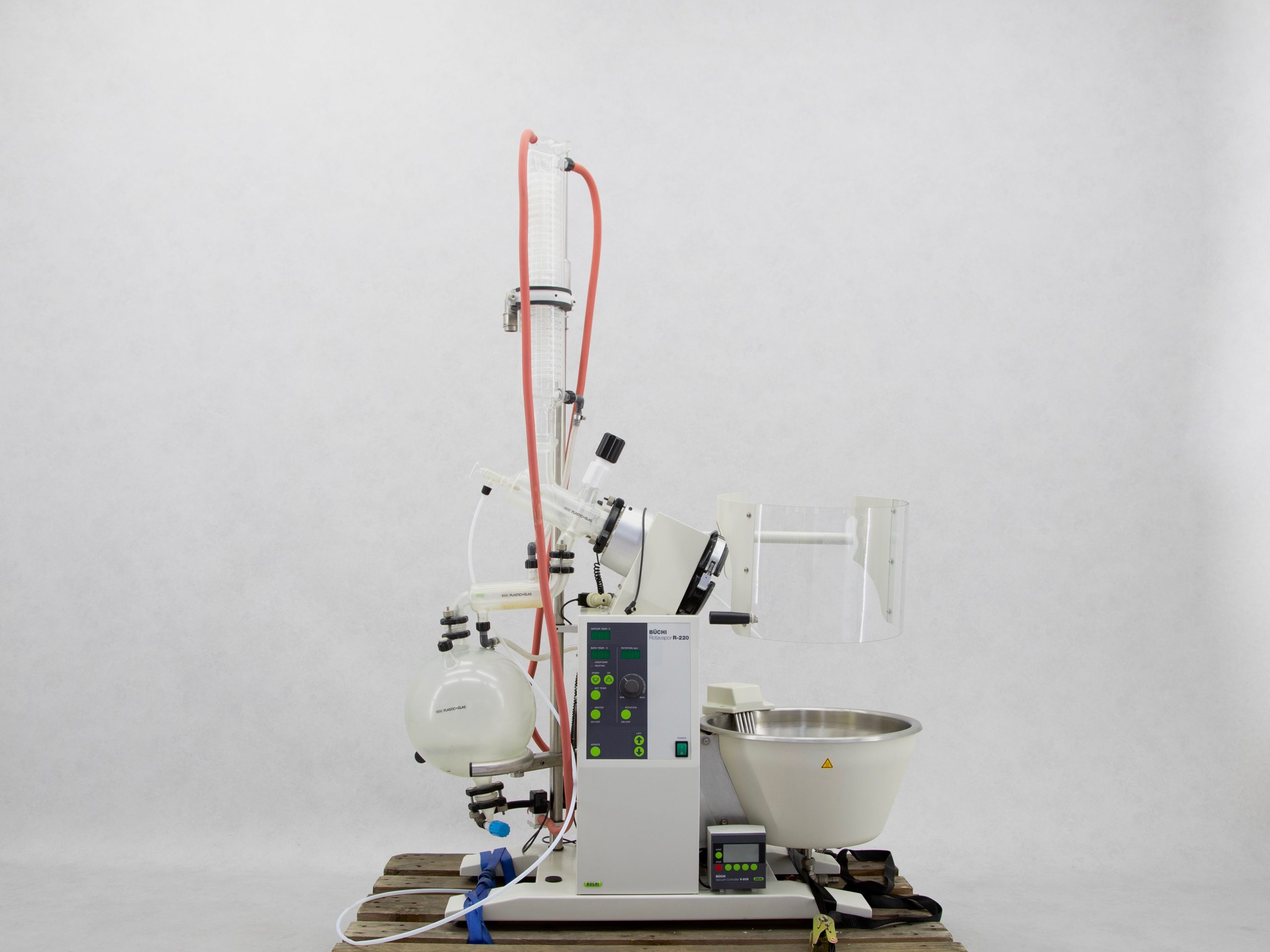 Buchi R-220 Rotary evaporator - Gemini BV