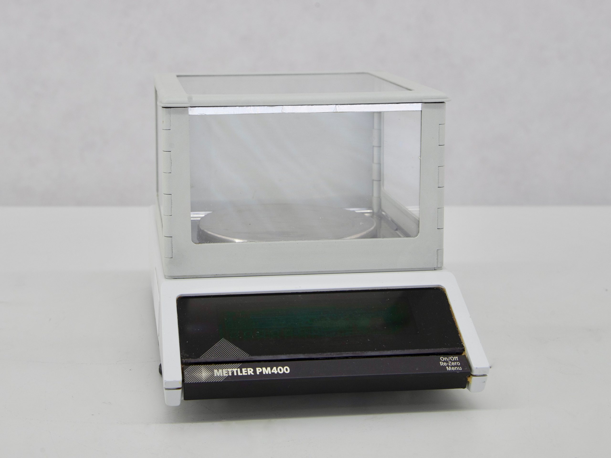 Mettler PM400 Balance - Gemini BV