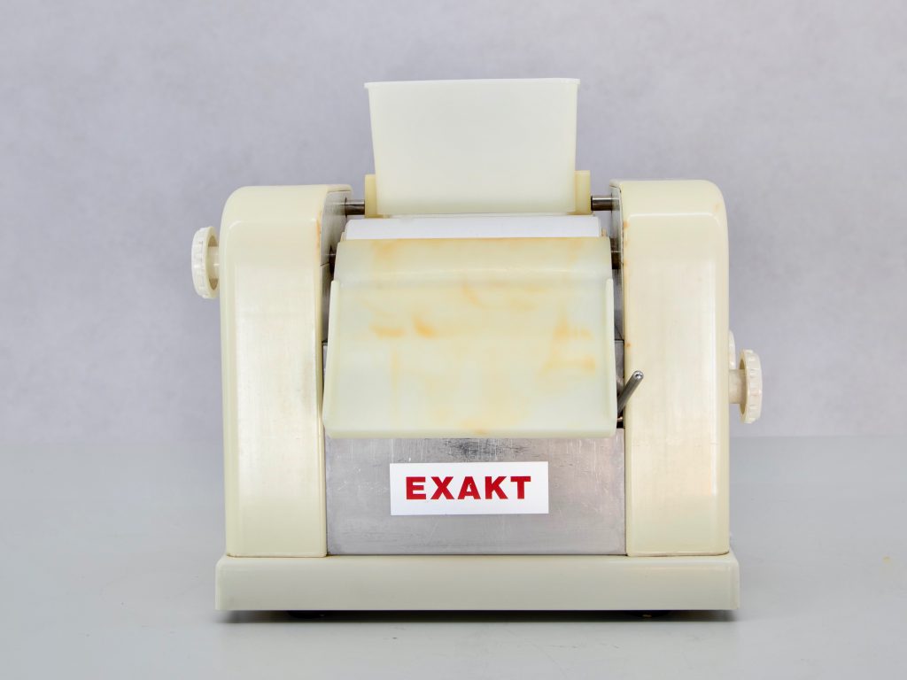 Exakt 50 Ointment mill - Gemini BV