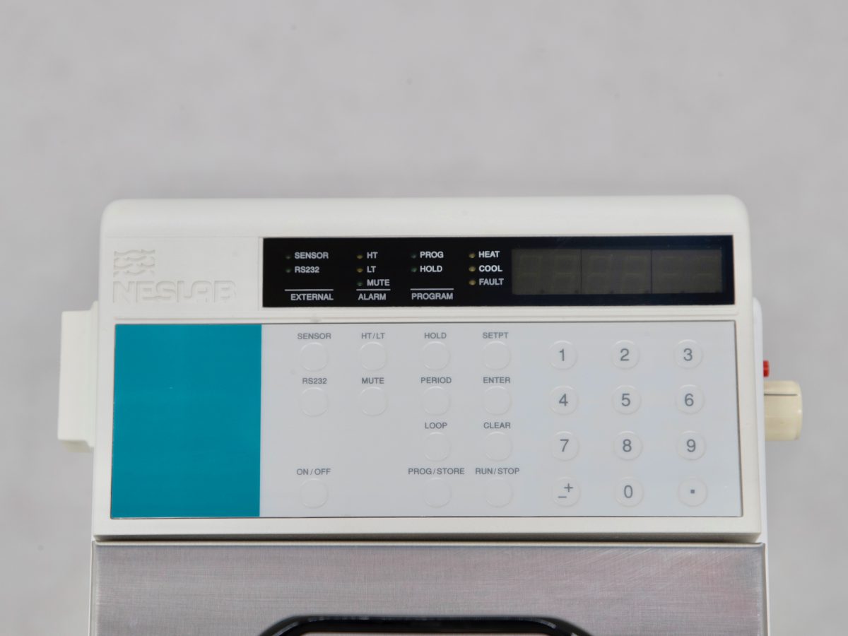 Neslab RTE11 Refrigerated water bath - Gemini BV