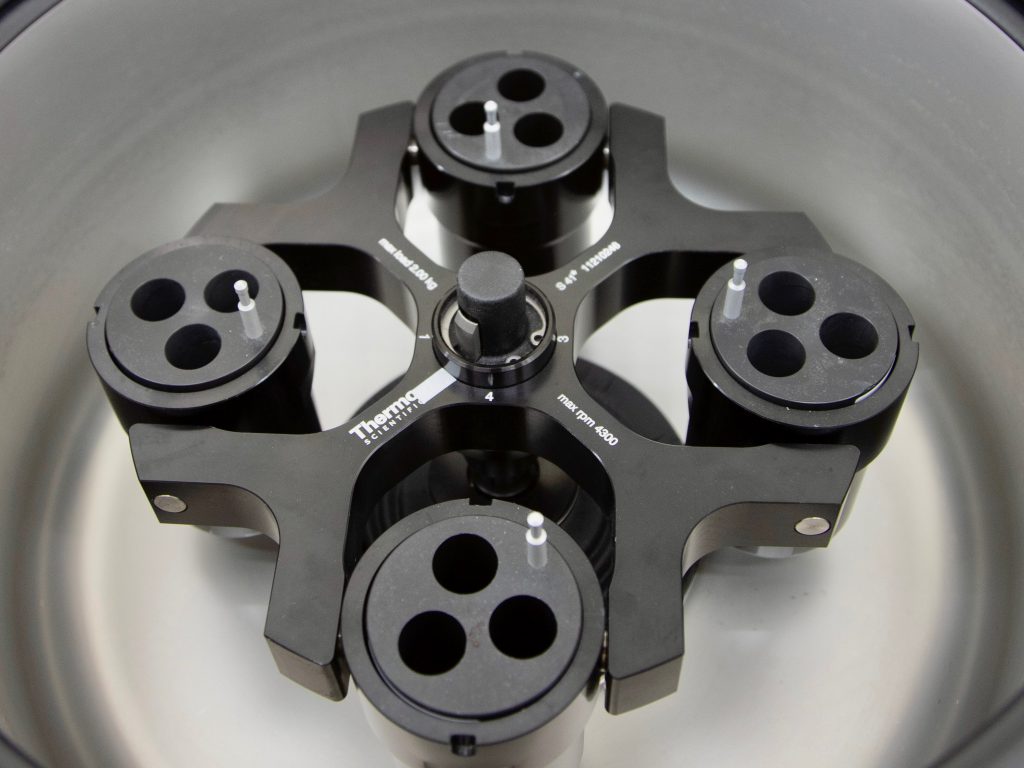 Thermo IEC CL30 Centrifuge - Gemini BV