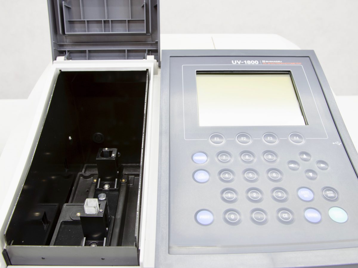 Shimadzu UV-1800 UV Spectrophotometer - Gemini BV