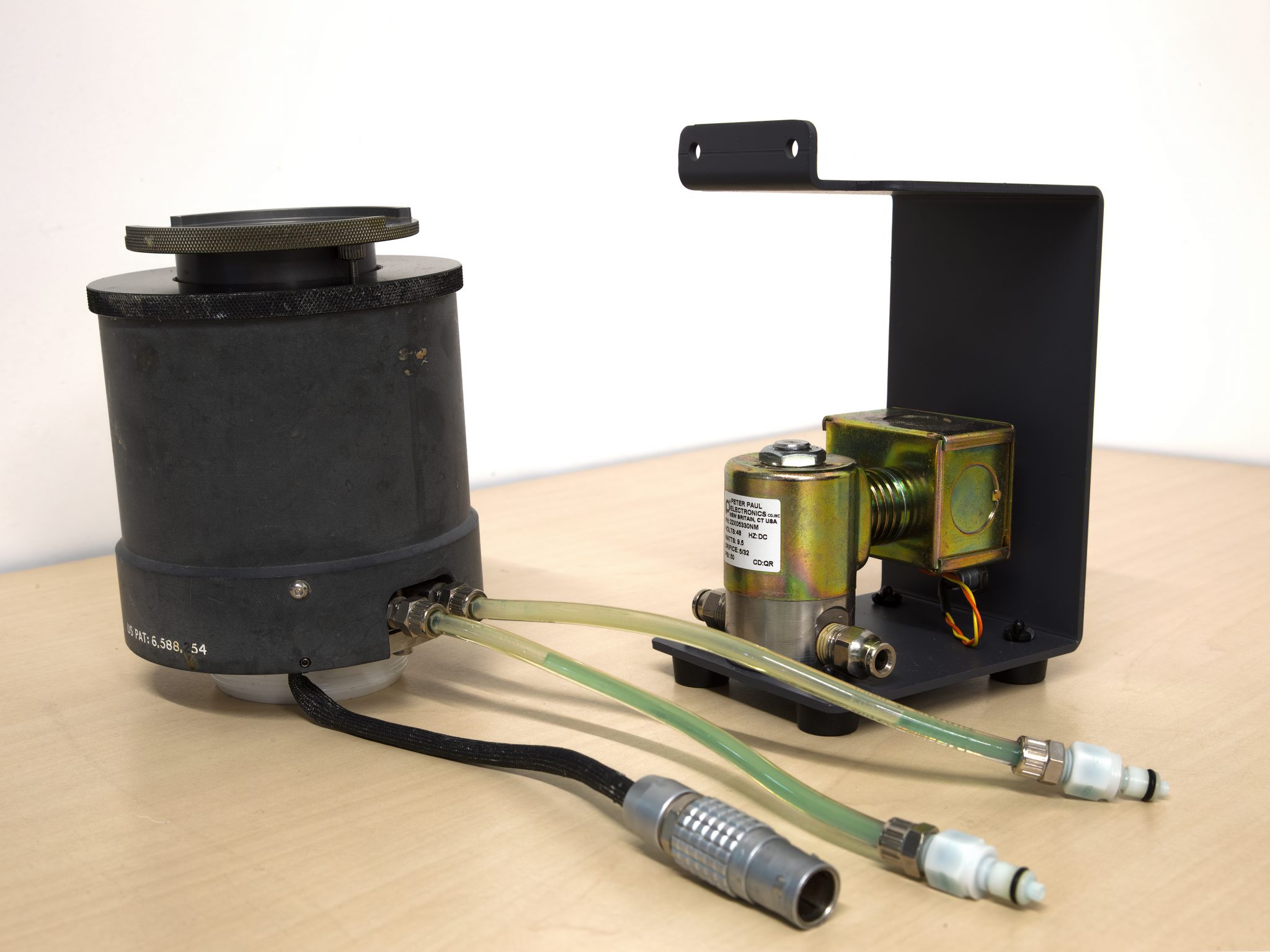 TA Instruments AR-G2 Rheometer - Gemini BV