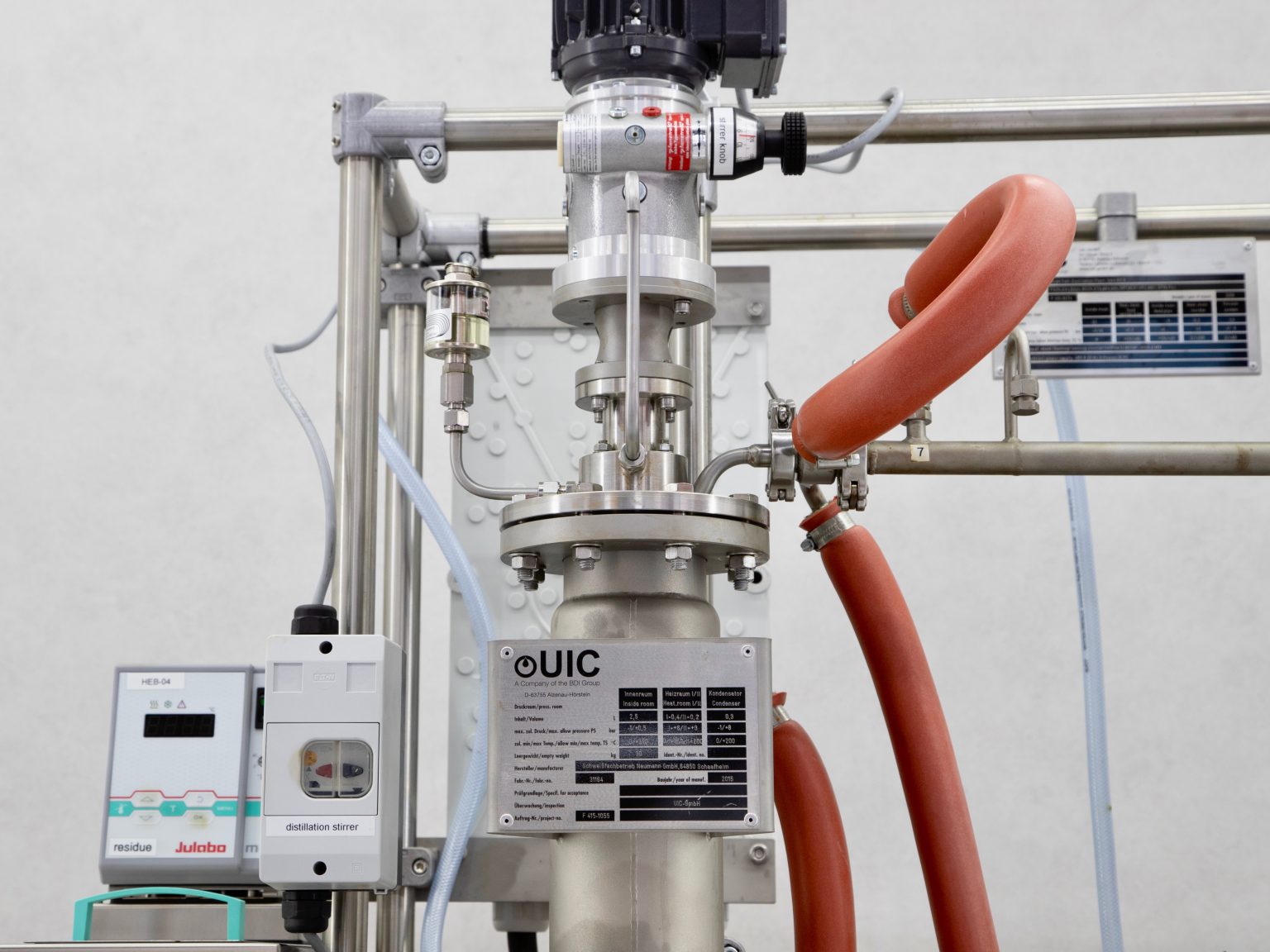 UIC KD6-EA100 Short path distillation plant with degasser - Gemini BV