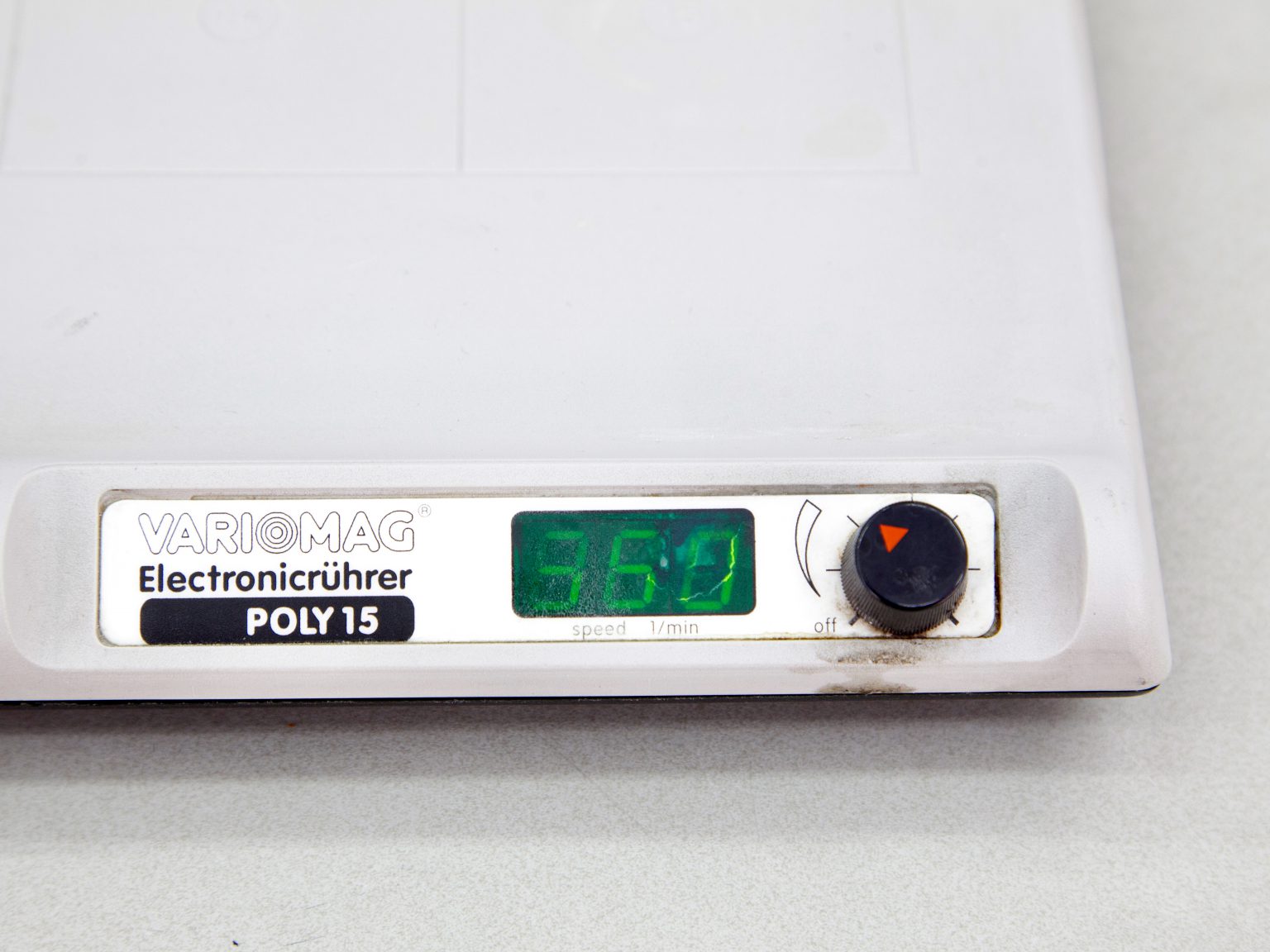 Variomag Poly 15 magnetic stirrer - Gemini BV