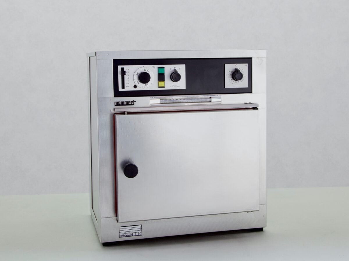 Memmert UNB 100 Oven - Gemini BV