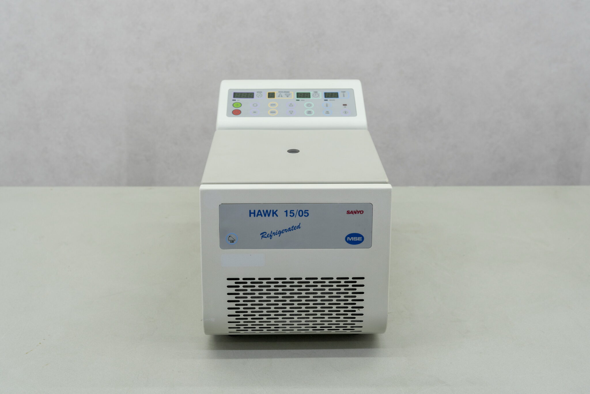 Sanyo MSE Hawk 15/05 refrigerated centrifuge - Gemini BV