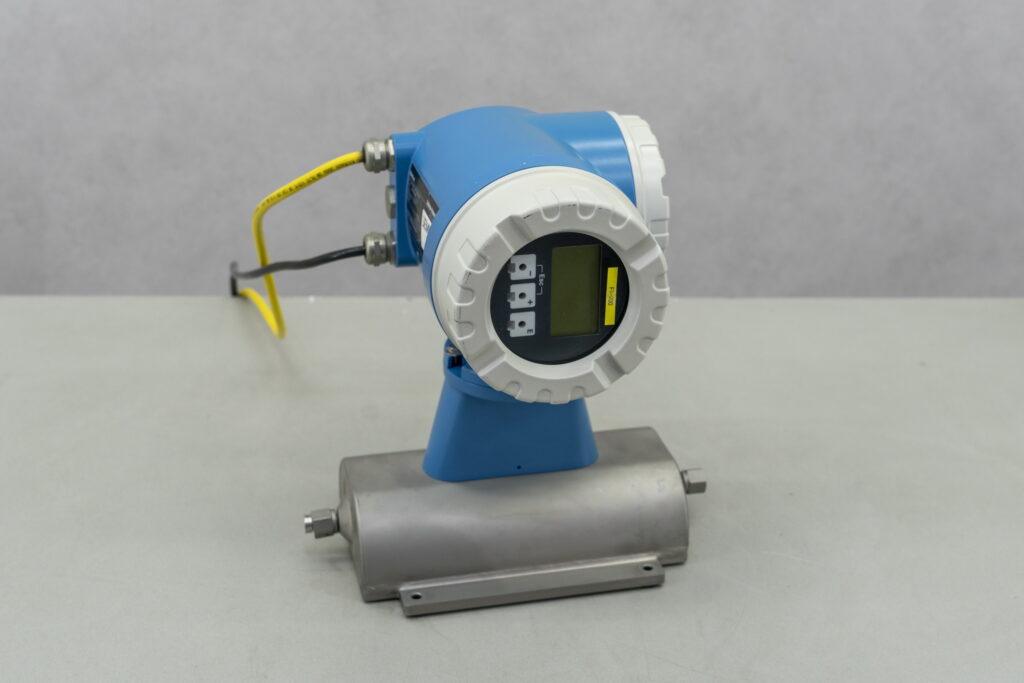 Endress+Hauser Proline Promass 83A Coriolis-flowmeter - Gemini BV