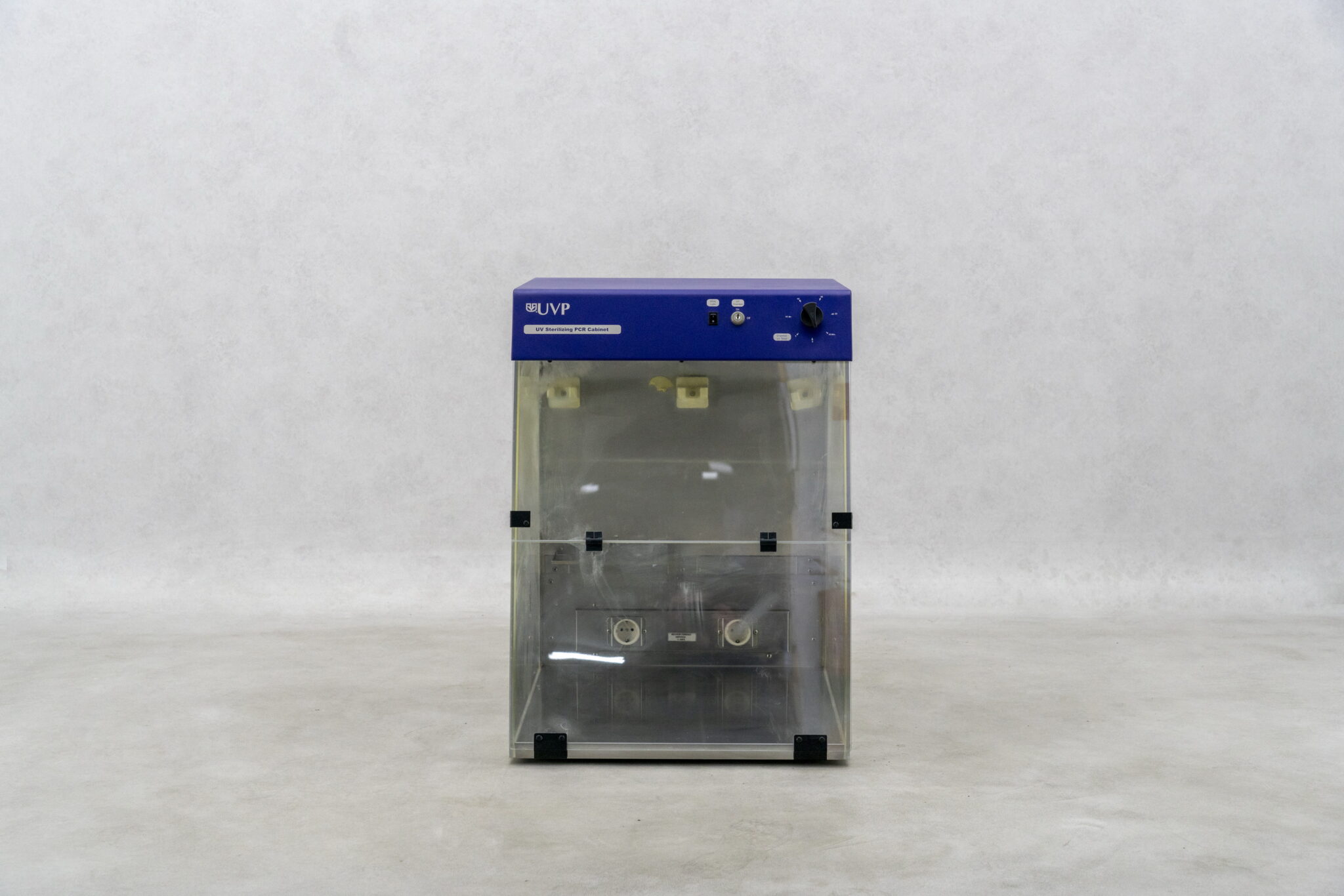 UVP UV Sterilizing PCR Workstation Cabinet - Gemini BV