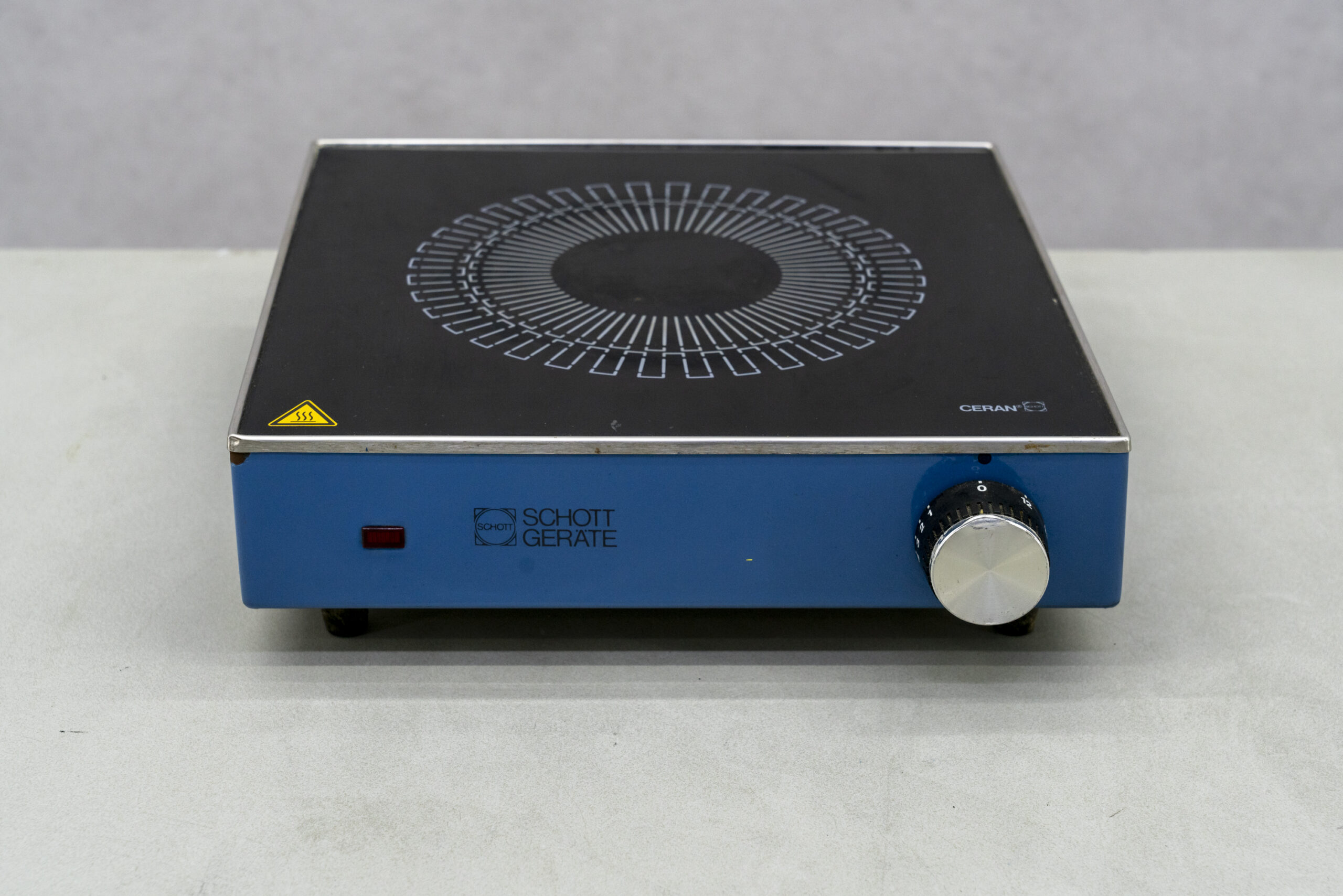 Schott CK 111 heating plate - Gemini BV