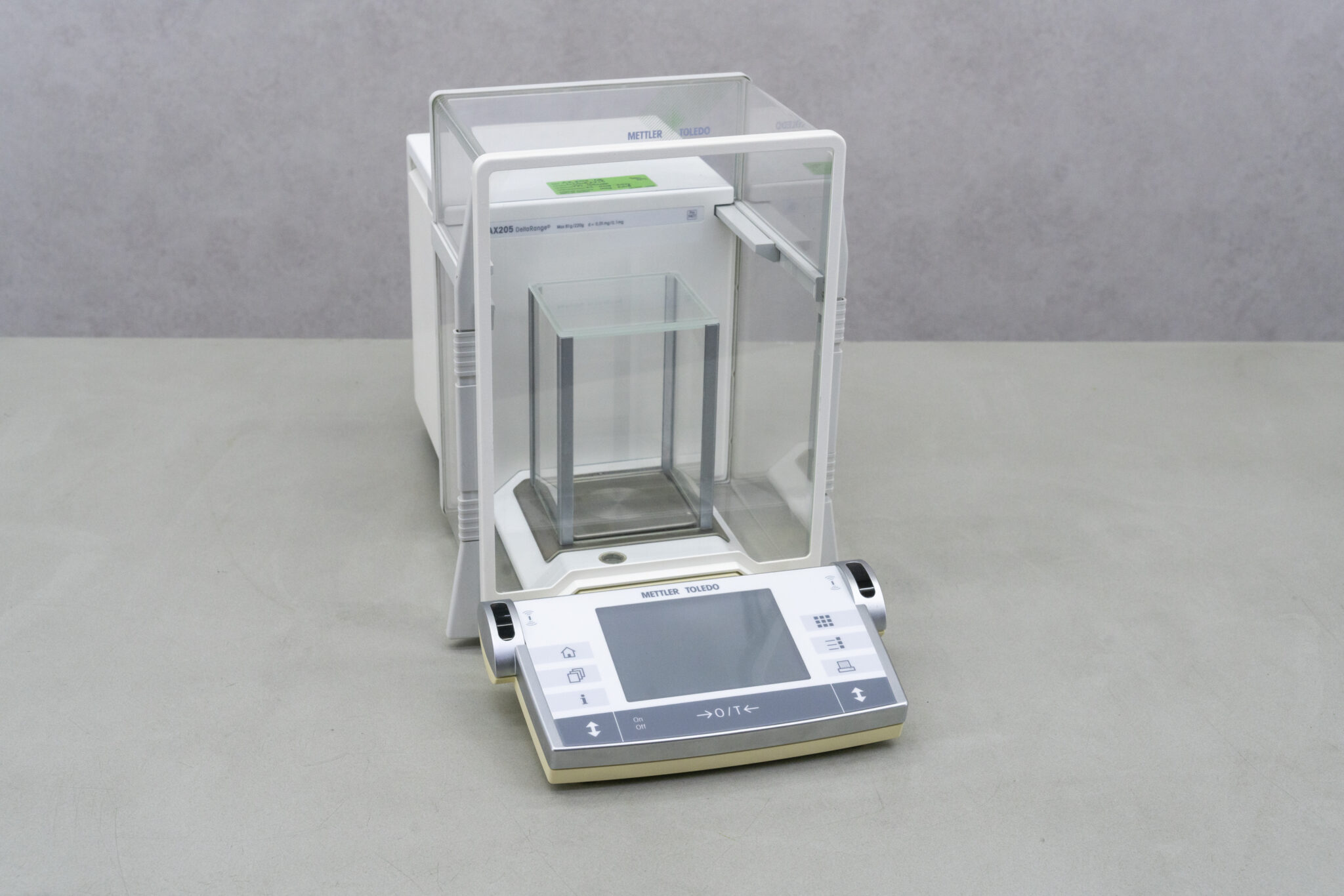 Mettler AX205dr deltarange analytical balance - Gemini BV
